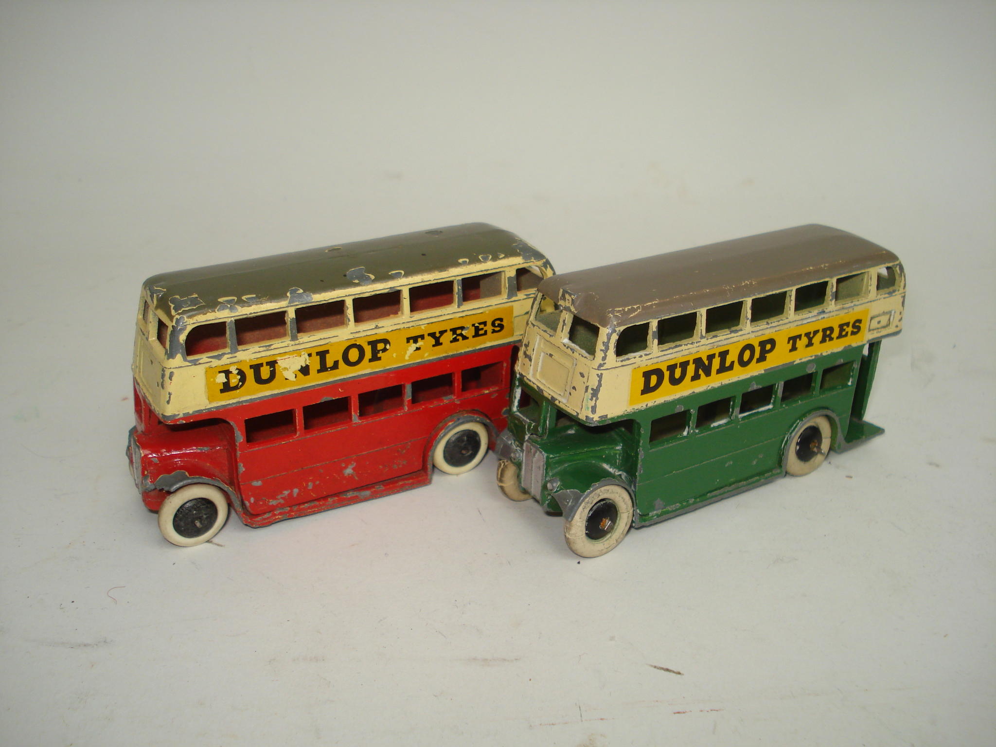 Bonhams : Dinky (pre-war) two 29c 1st type Double Decker buses 2