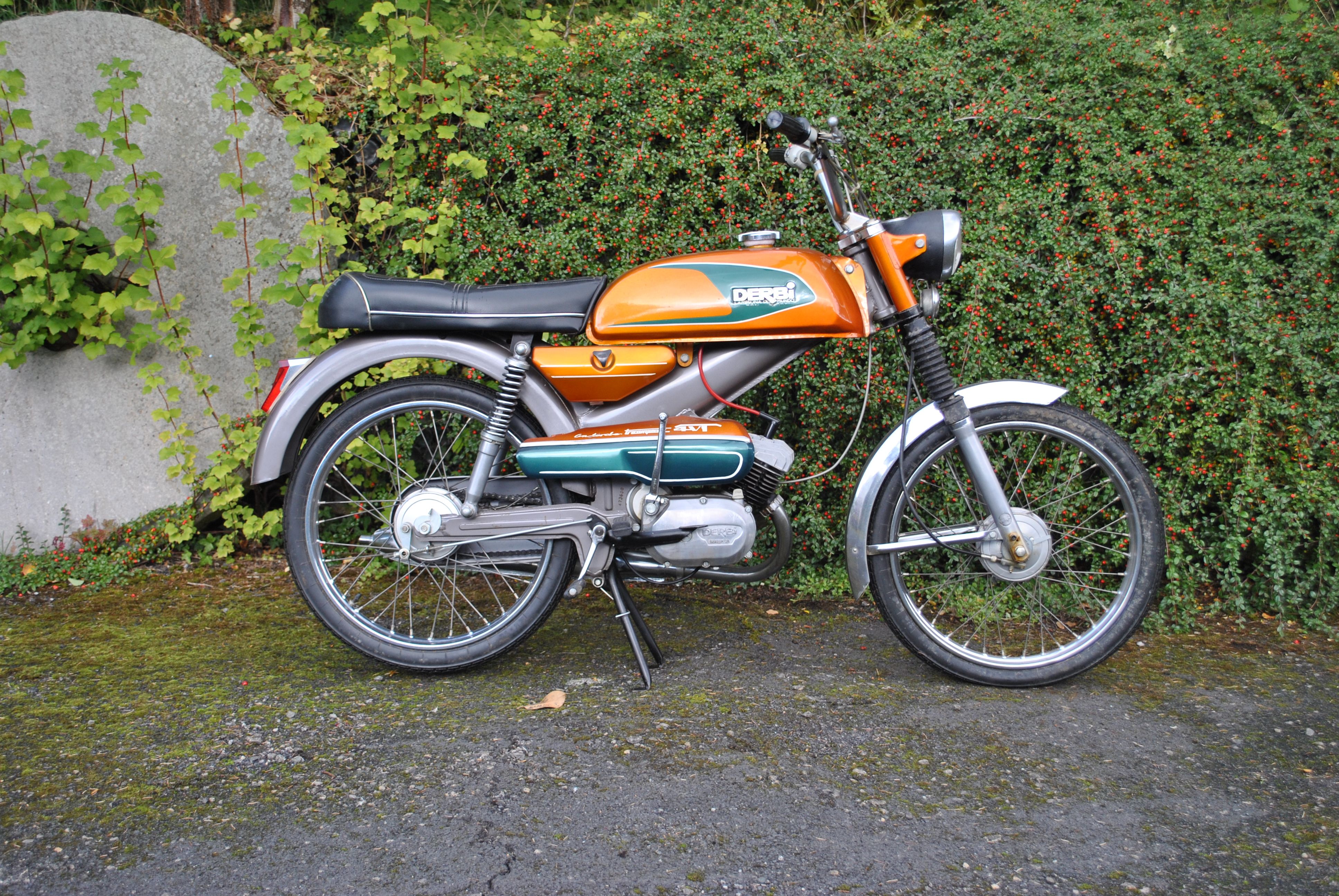 Bonhams Cars : c.1976 Derbi 49cc Tricampeona SE Moped Frame no. 473600 ...