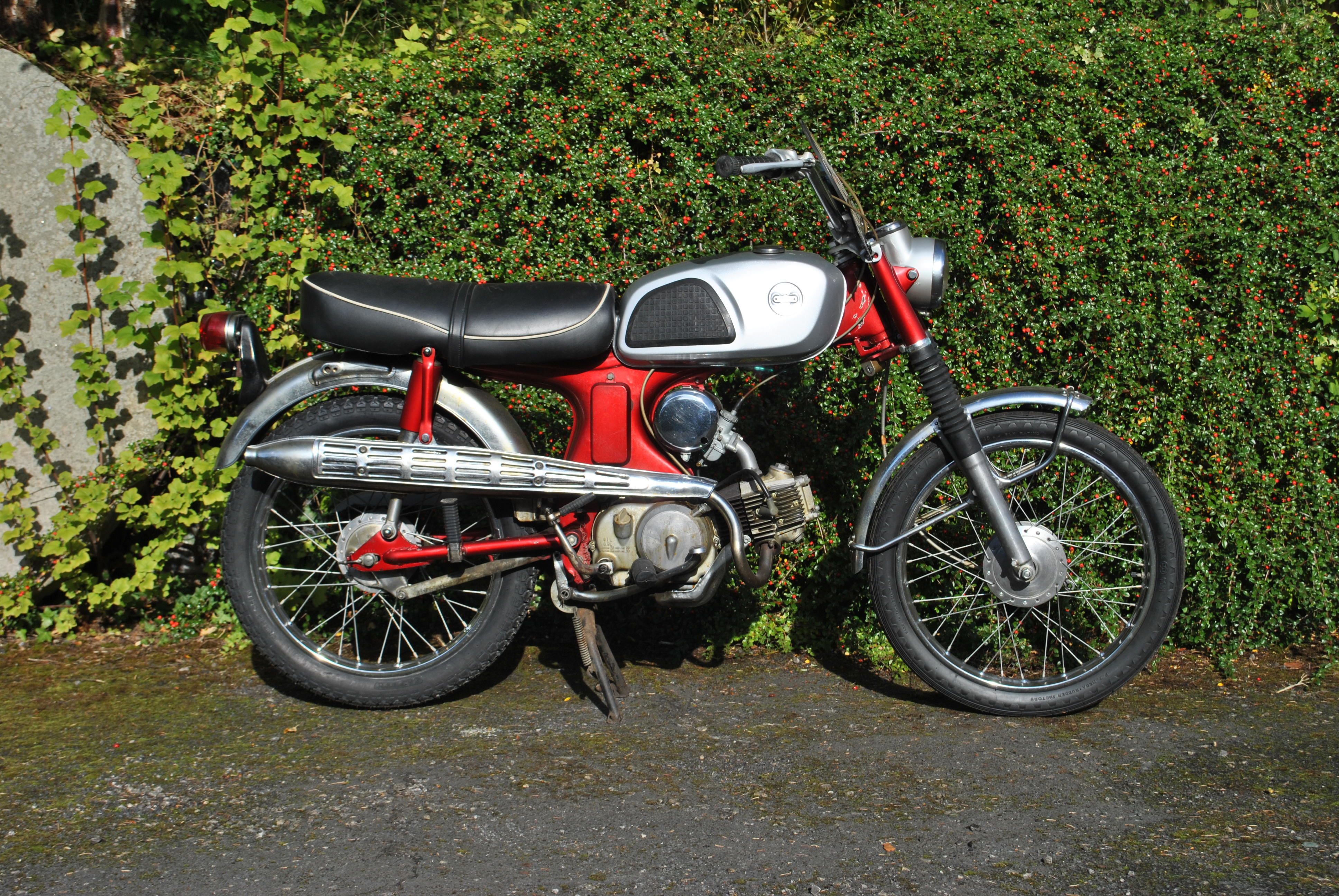 Bonhams Cars : 1970 Honda CL90 Sports Frame no. CL90 229938 Engine no. CL90E 139691