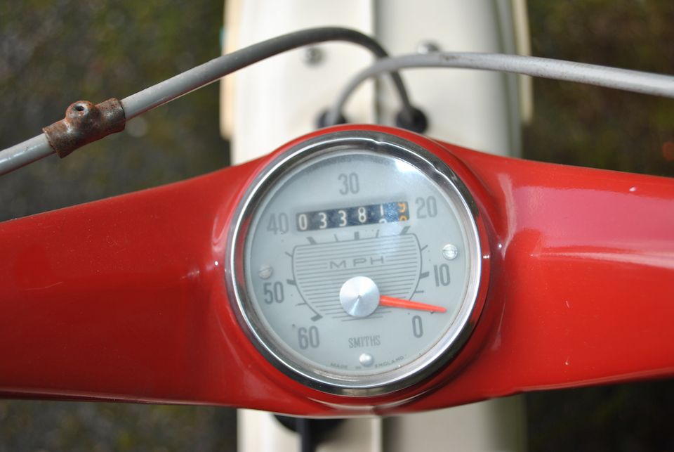 Bonhams : c.1965 Ariel 49cc Pixie Engine no. P886