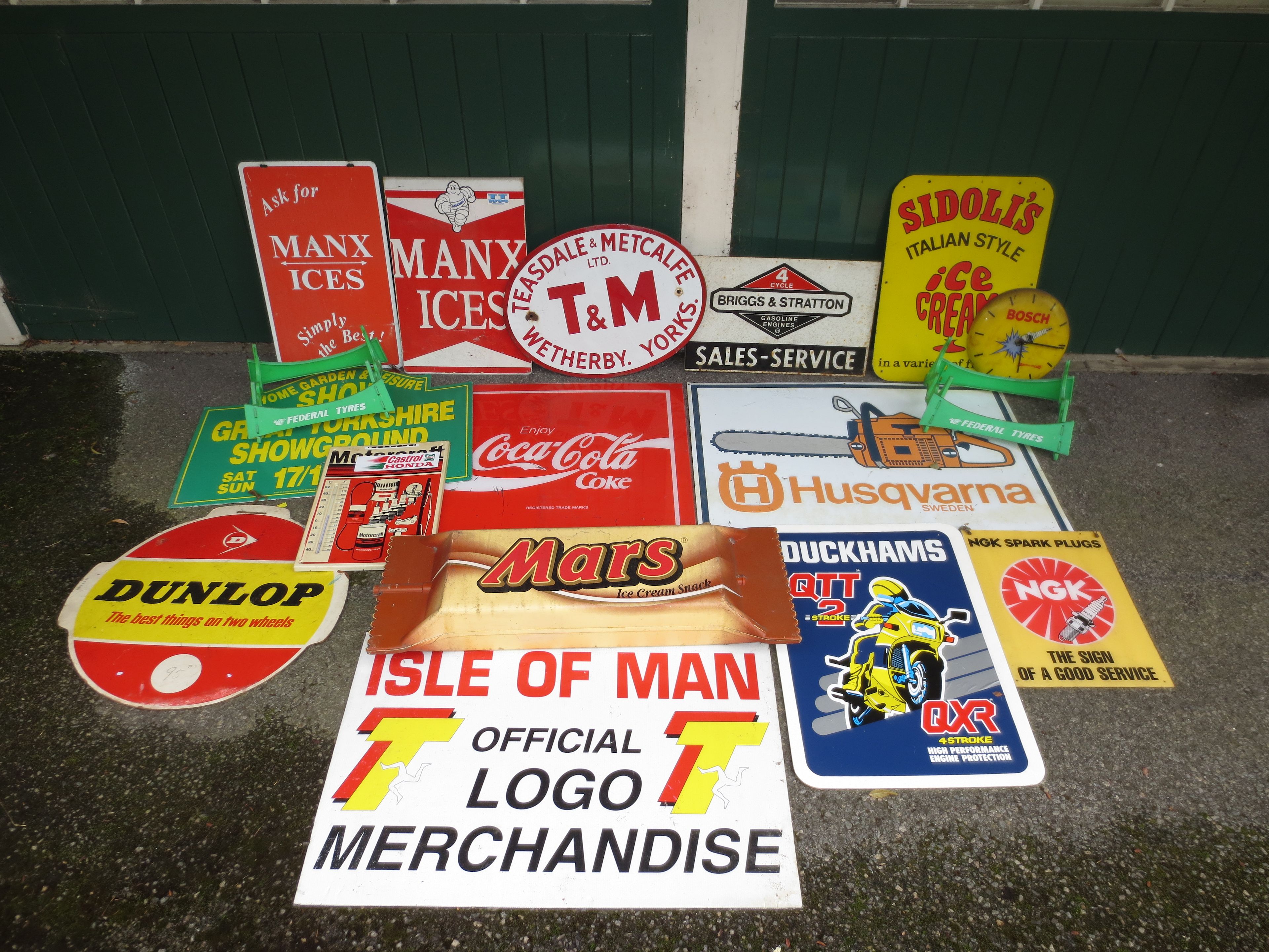 Bonhams Cars : Assorted advertising signs,