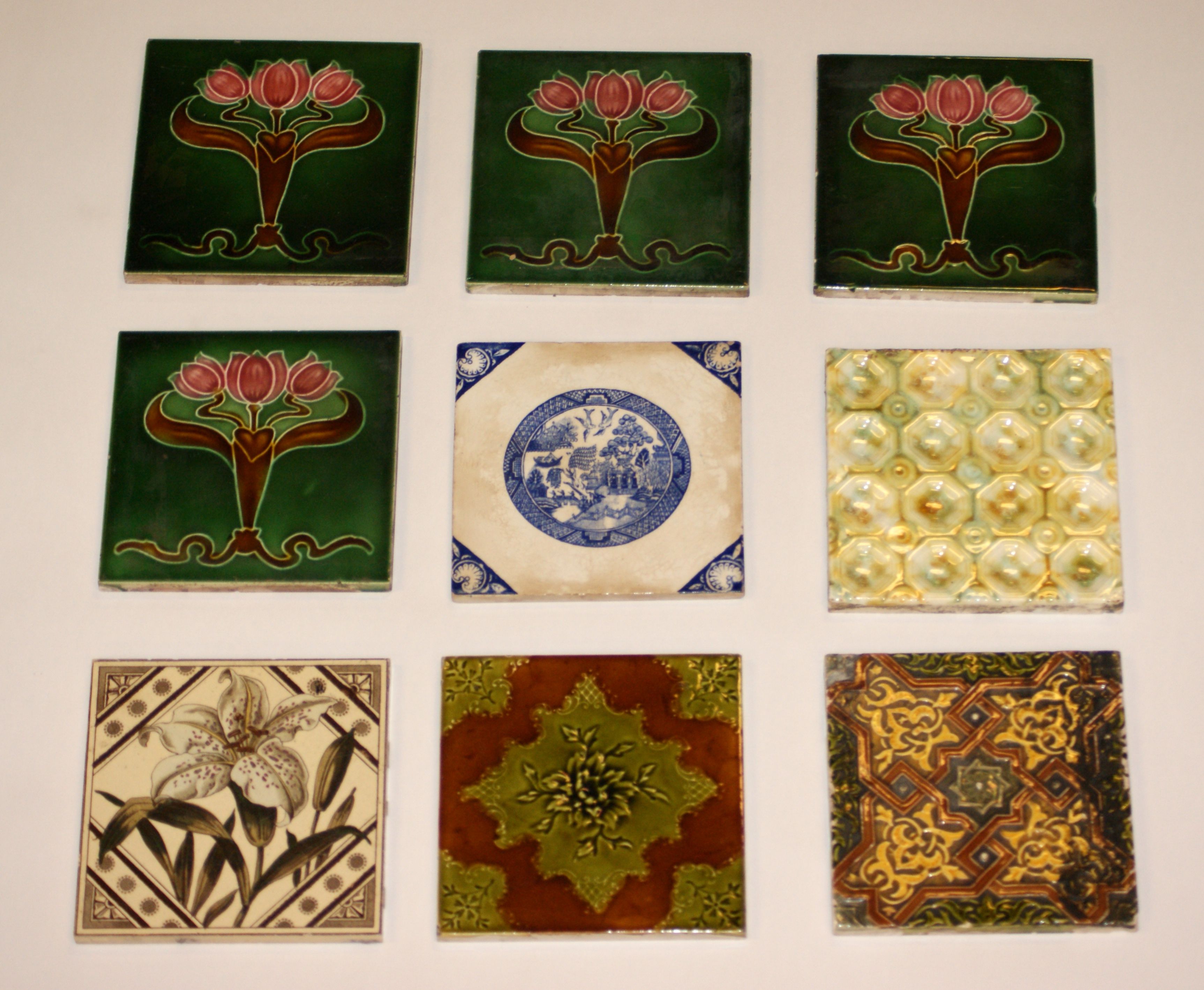 Bonhams : Four T&R Boote Art Nouveau tiles