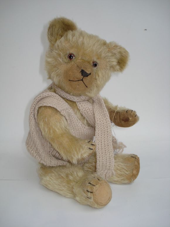 Bonhams : Jopi musical Bear, 1920's