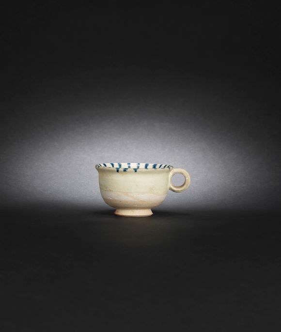 Bonhams : A blue-splashed cup with handle Tang dynasty