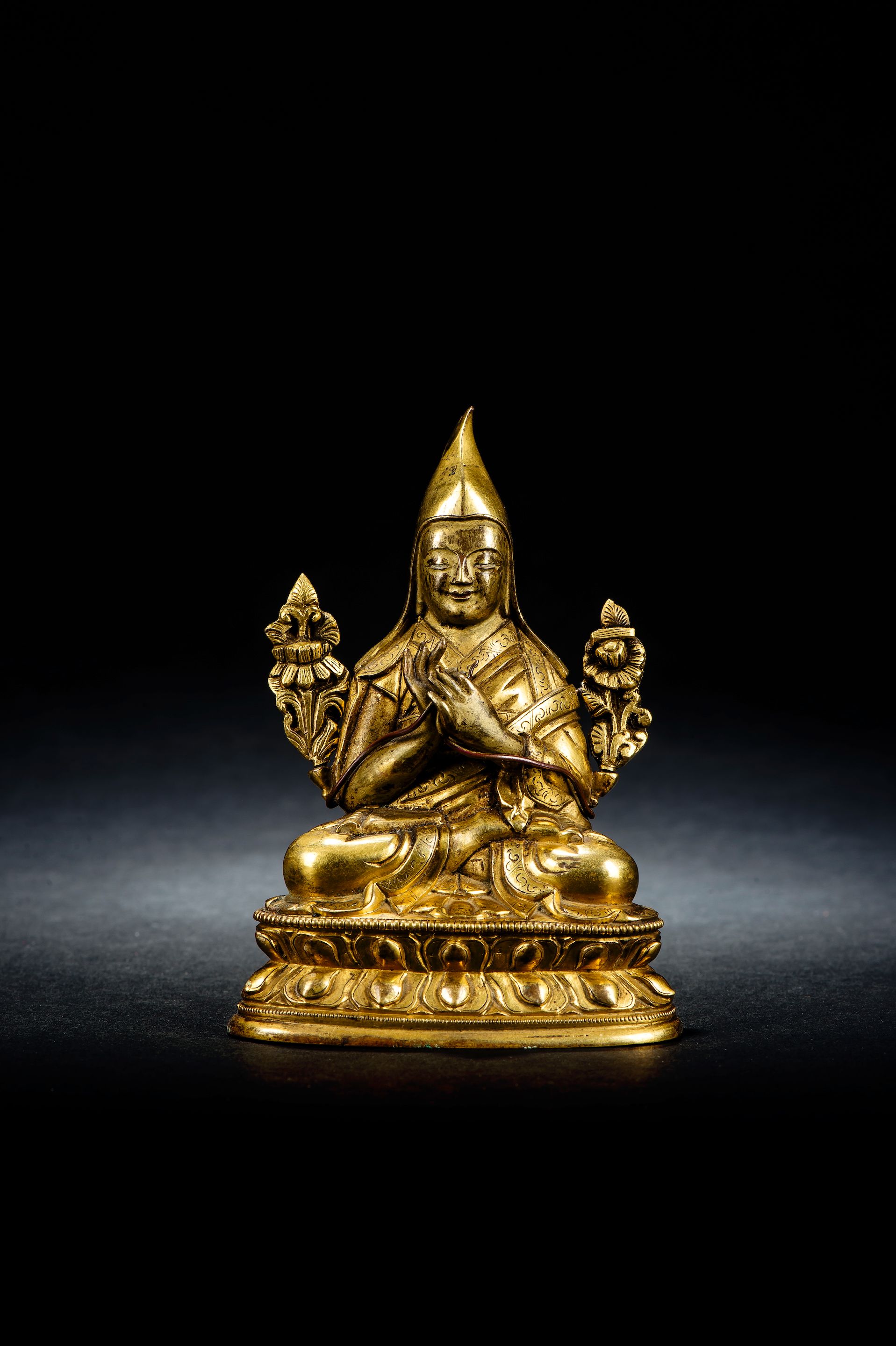 Bonhams : A gilt-bronze figure of Tsong Khapa Mid Qing dynasty