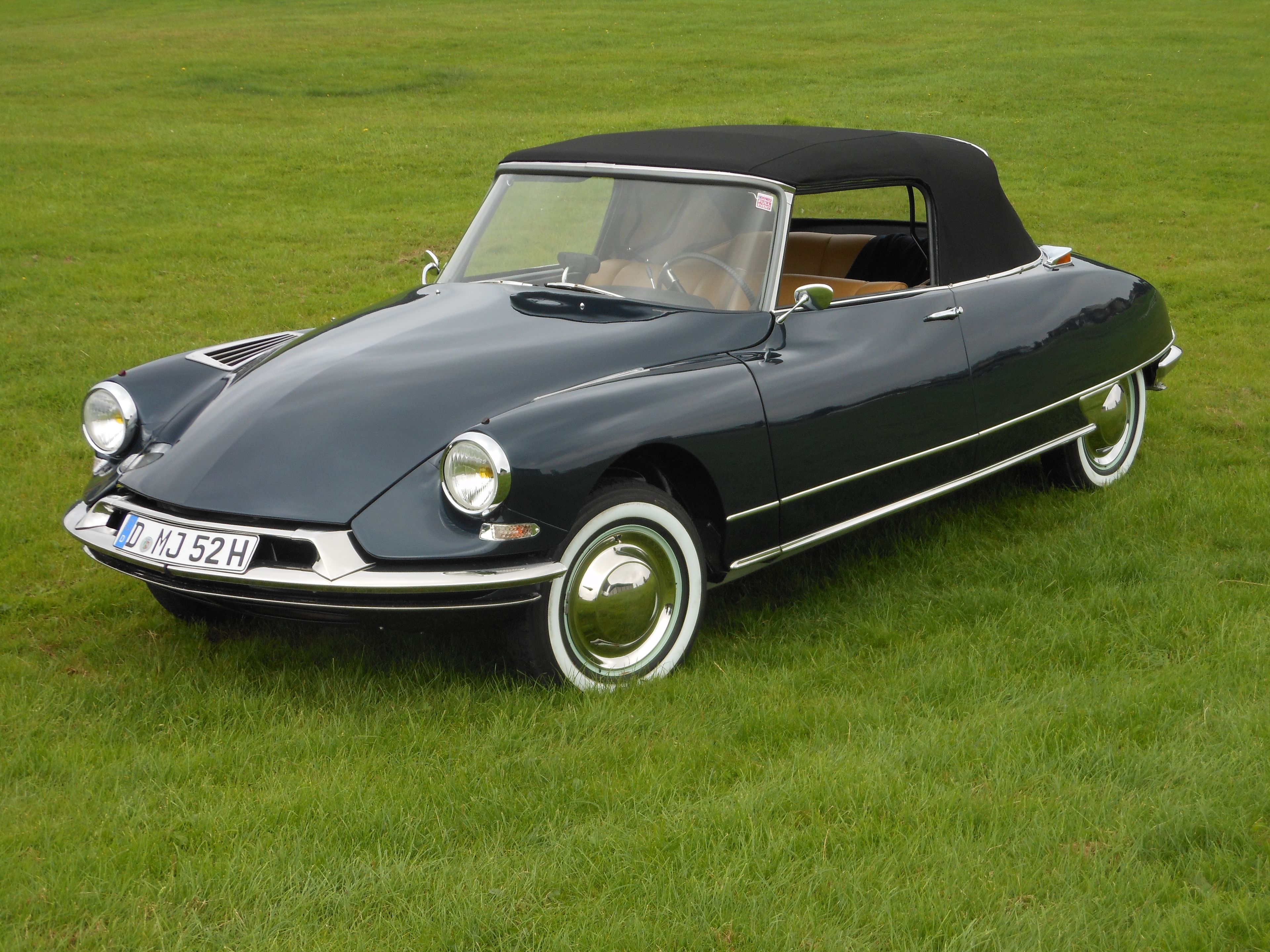 1962 Citroën DS19 Décapotable Coachwork by Henri Chapron Chassis no. à ...