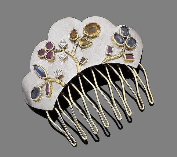 Bonhams : A gem-set hair ornament