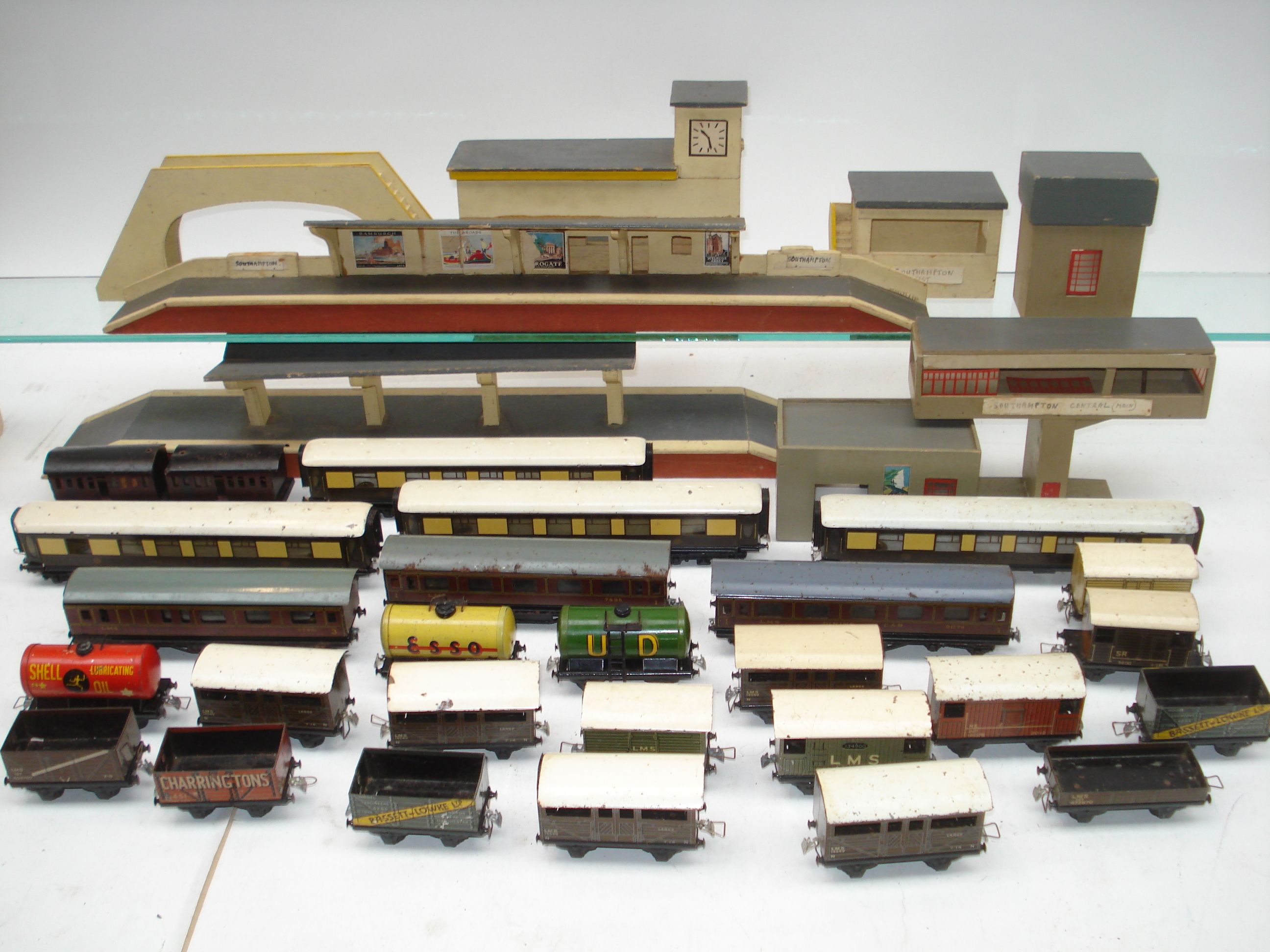 Bonhams : Trix Twin railway coaches, rolling stock and track side ...