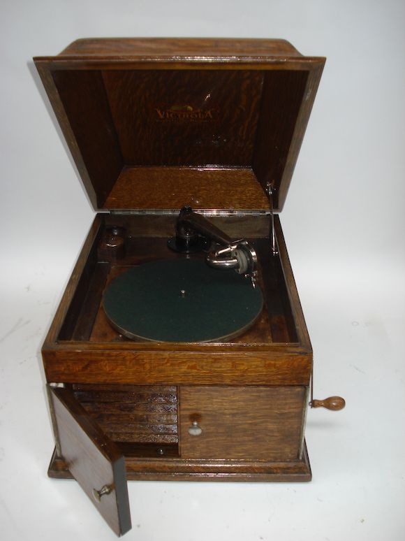 Bonhams : A Victor style V-VIII gramophone,