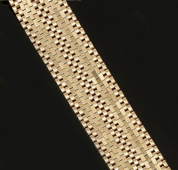 Bonhams : A 9ct gold wide brick-link bracelet