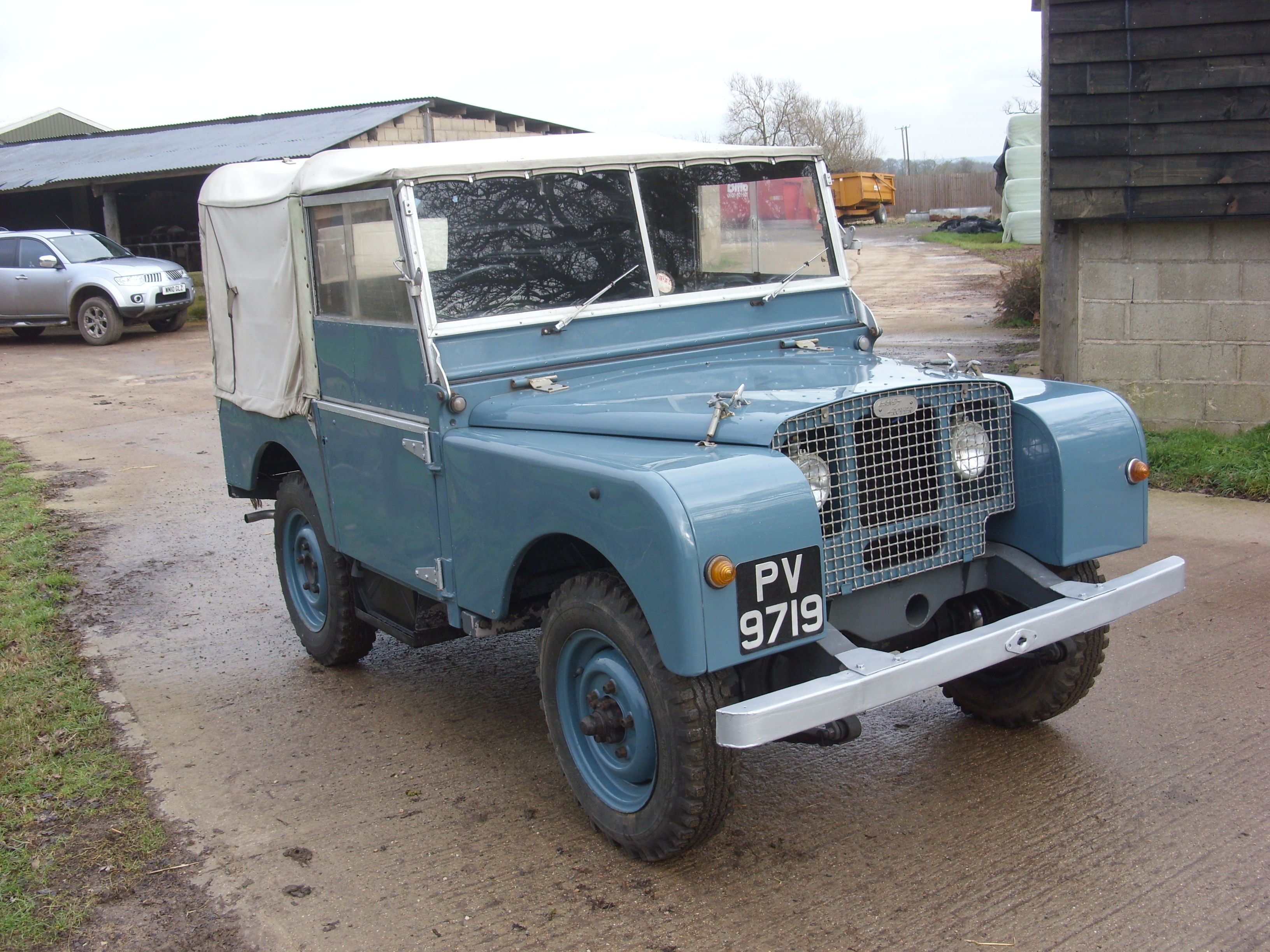 Bonhams Cars : 1949 Land Rover Series I 80" Pickup with Tilt Chassis no ...