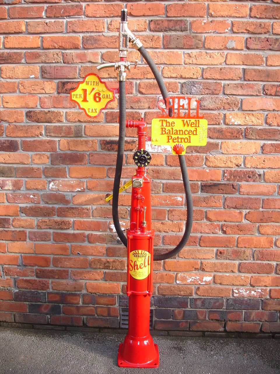 Bonhams Cars : An unusual Bennett model 1500 hand operated petrol pump