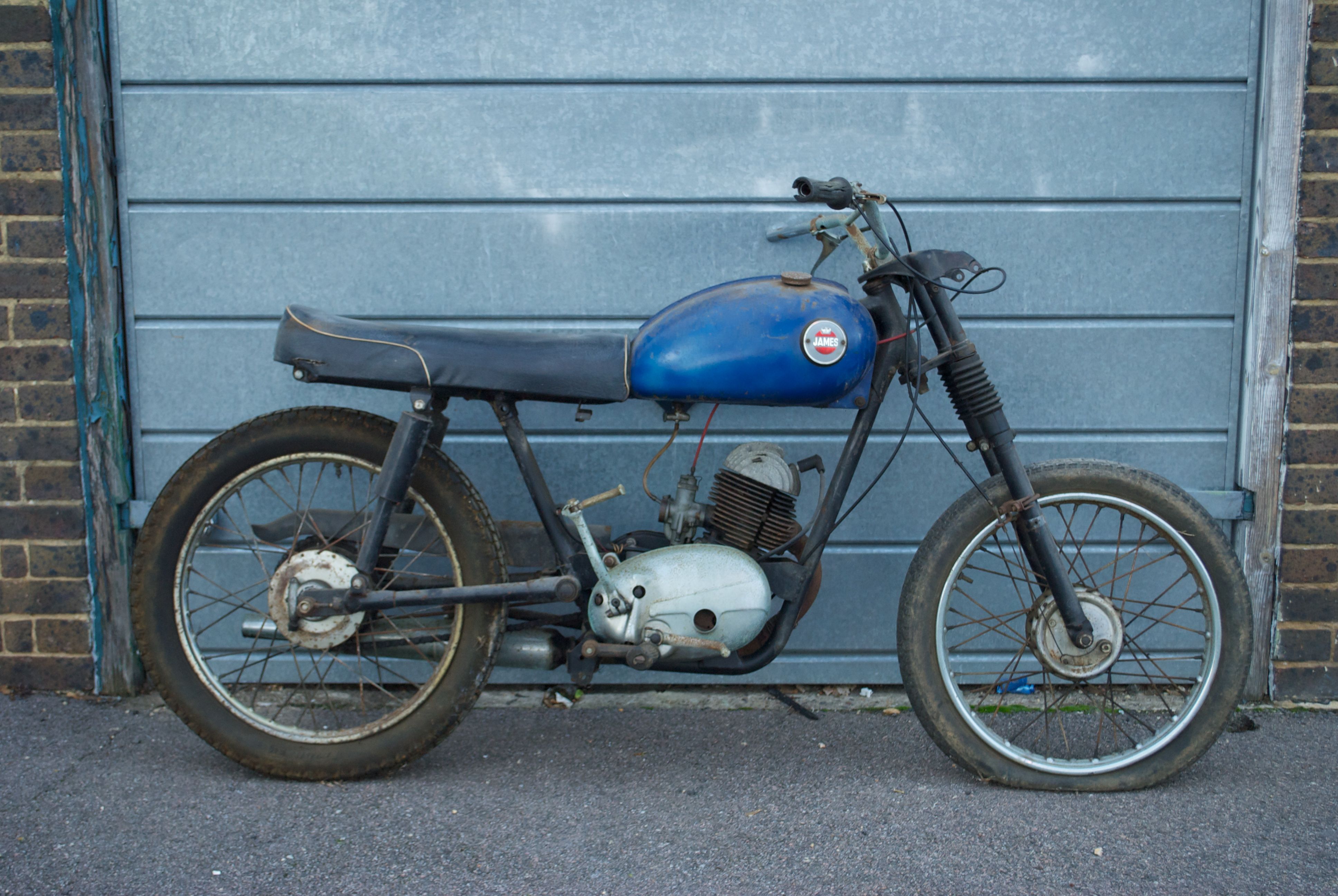 Bonhams Cars : 1965 James 149cc M16 Cadet Frame no. HM15-122 Engine no ...