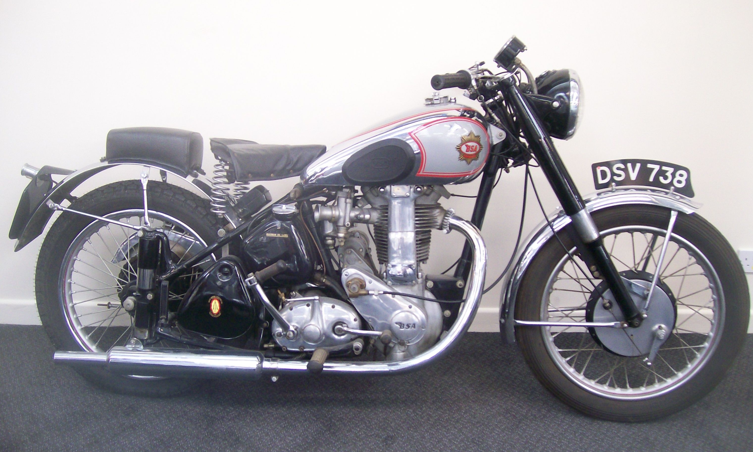 Bonhams Cars : 1950 BSA 350cc ZB32 Gold Star Frame no. ZB32GS 1034 ...