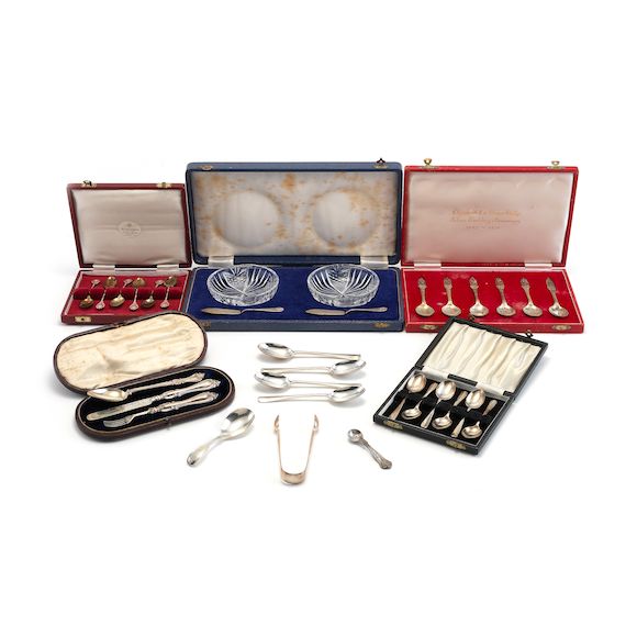 Bonhams : A silver set of commemorative tea spoons Sheffield 1972