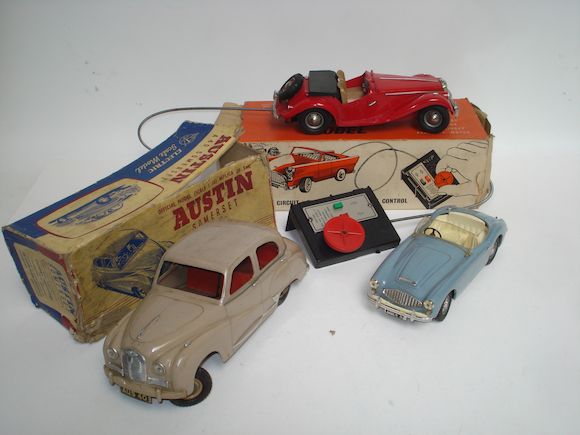 Bonhams : Victory Models remote control MG TF sports car 3