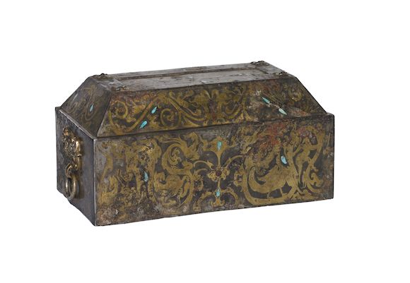 Bonhams : A Chinese Han-style etched and inlaid bronze box with cover