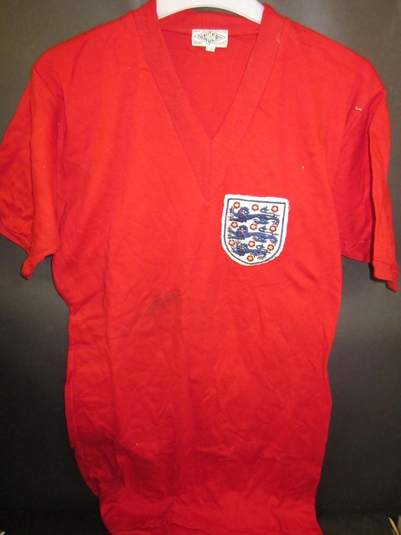 Bonhams : England red shirt - Nat Lofthouse
