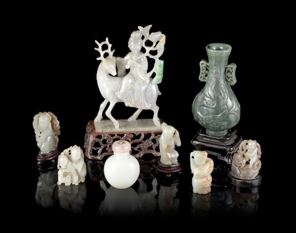 Bonhams : A group of eight jade and jadeite objects 19th/20th century