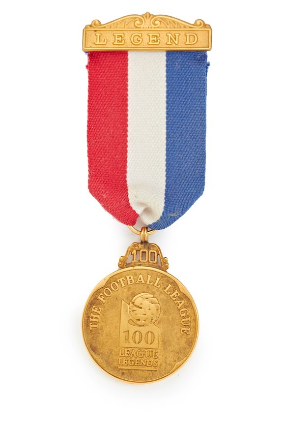 Bonhams : Football league '100 League Legends' medal