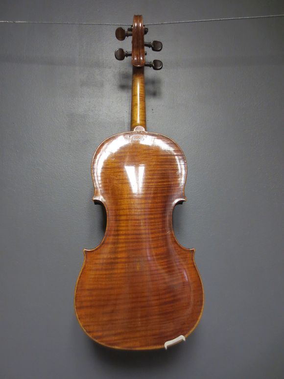Bonhams : A Violin by Longman & Co, London, circa 1800 (3)
