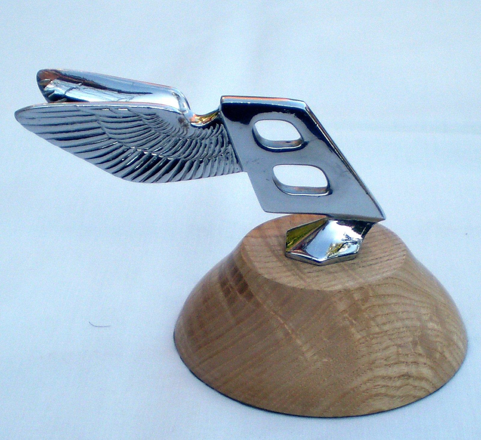 Bonhams Cars A Rearward Leaning Bentley Winged B Mascot