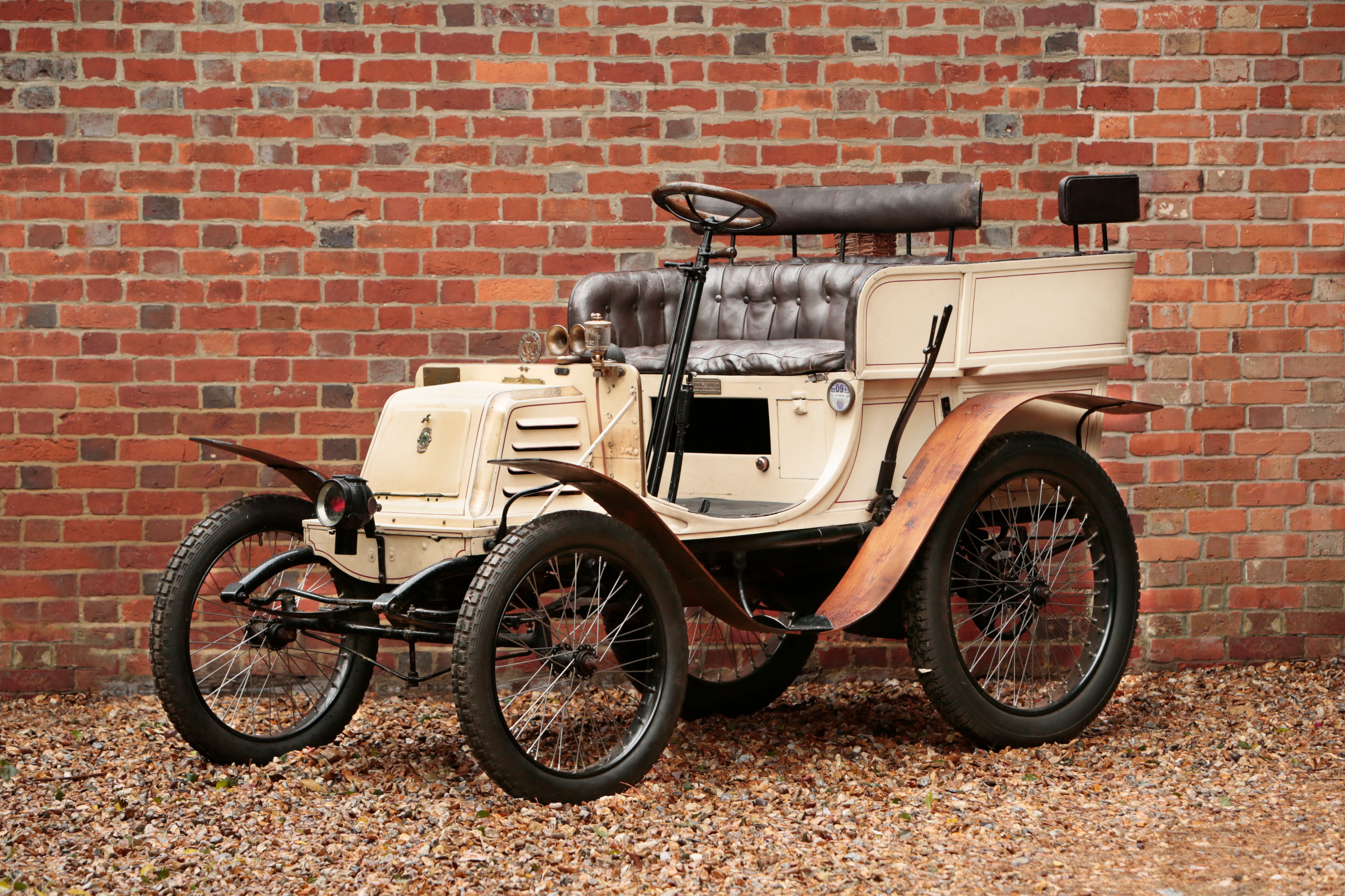 Bonhams Cars : 1901 Georges Richard 3½ hp Single-Cylinder Four-Seat ...
