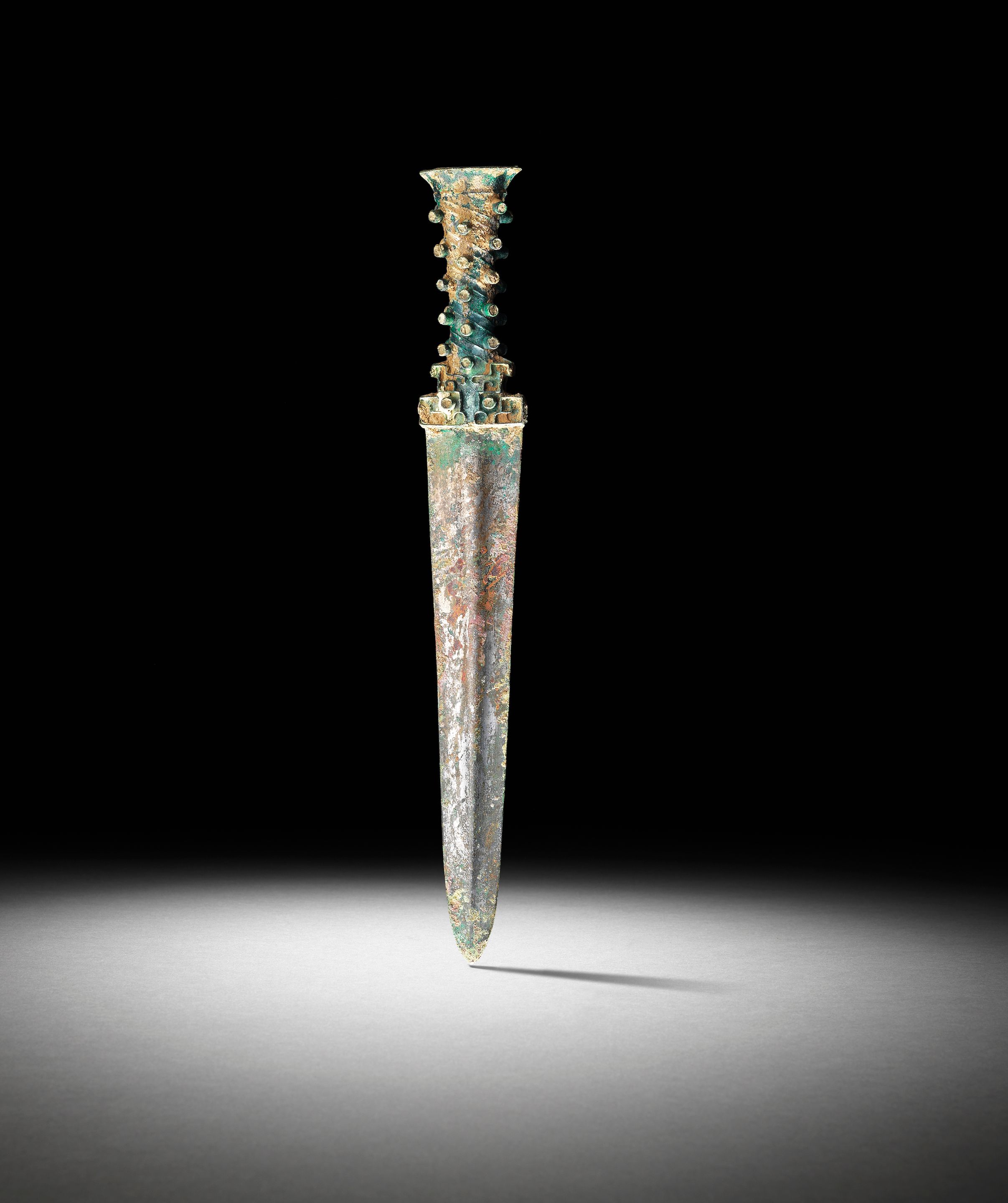 Bonhams : An archaic bronze short sword Early Eastern Zhou dynasty, Qin ...