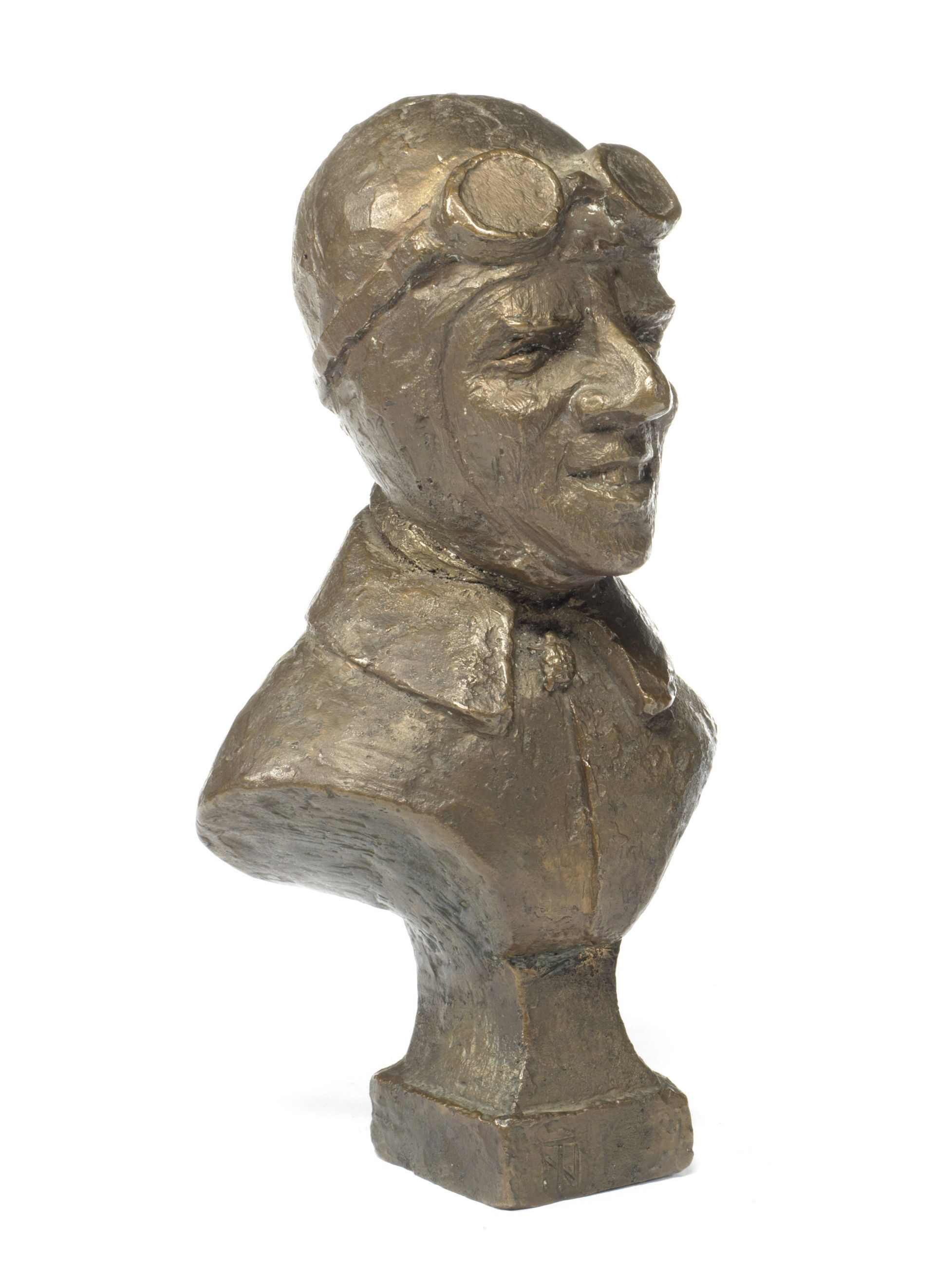 Bonhams Cars : «Nuvolari», sculpture en bronze coulé à cire perdue par ...
