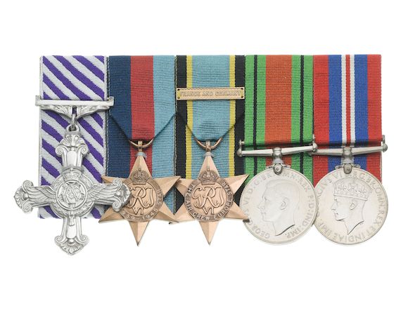 Bonhams : A Second World War D.F.C. group of five to Flying Officer H.H ...