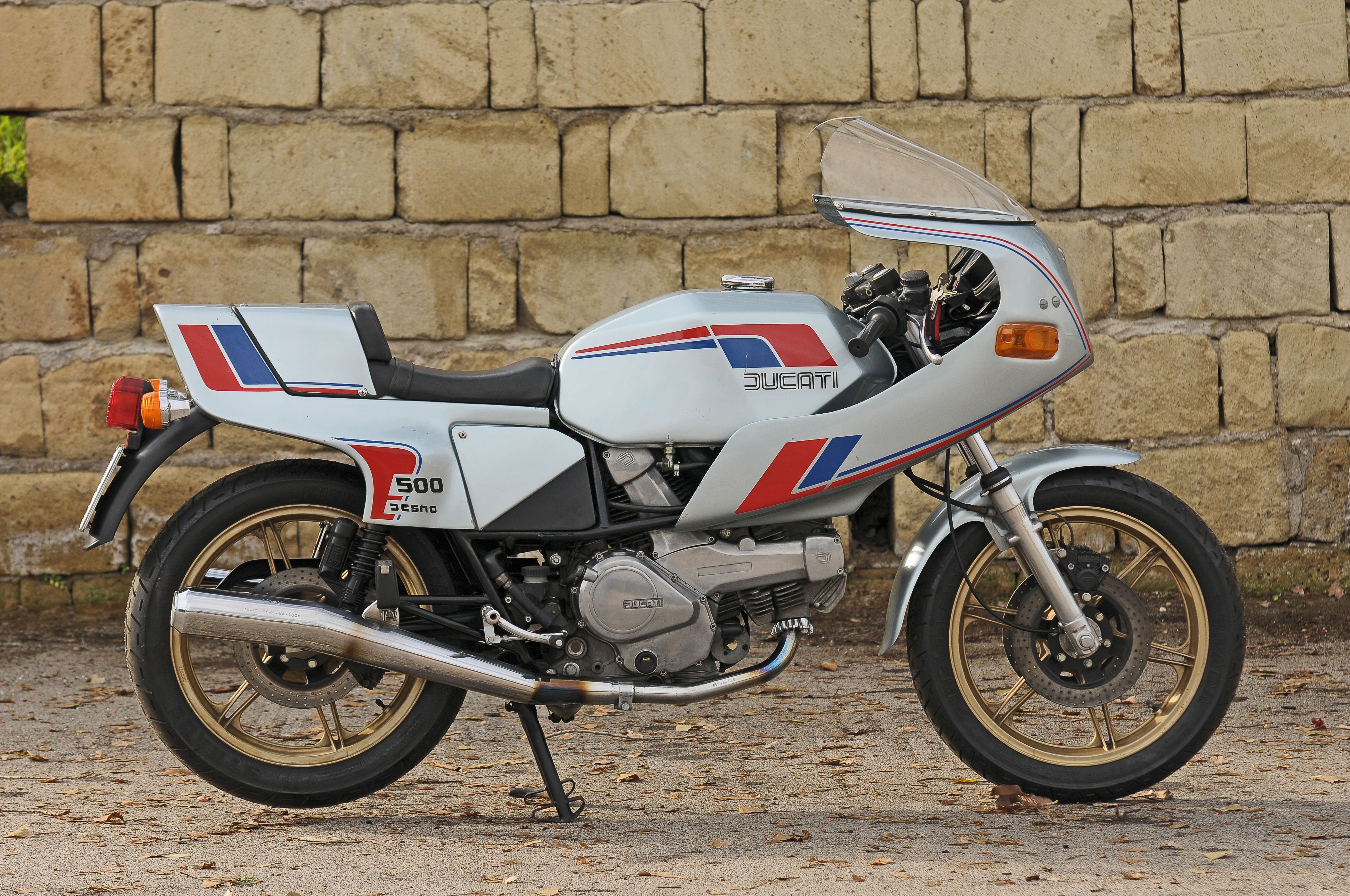 Bonhams Cars : 1979 Ducati Pantah 500 SL Frame no. 660573 Engine no ...