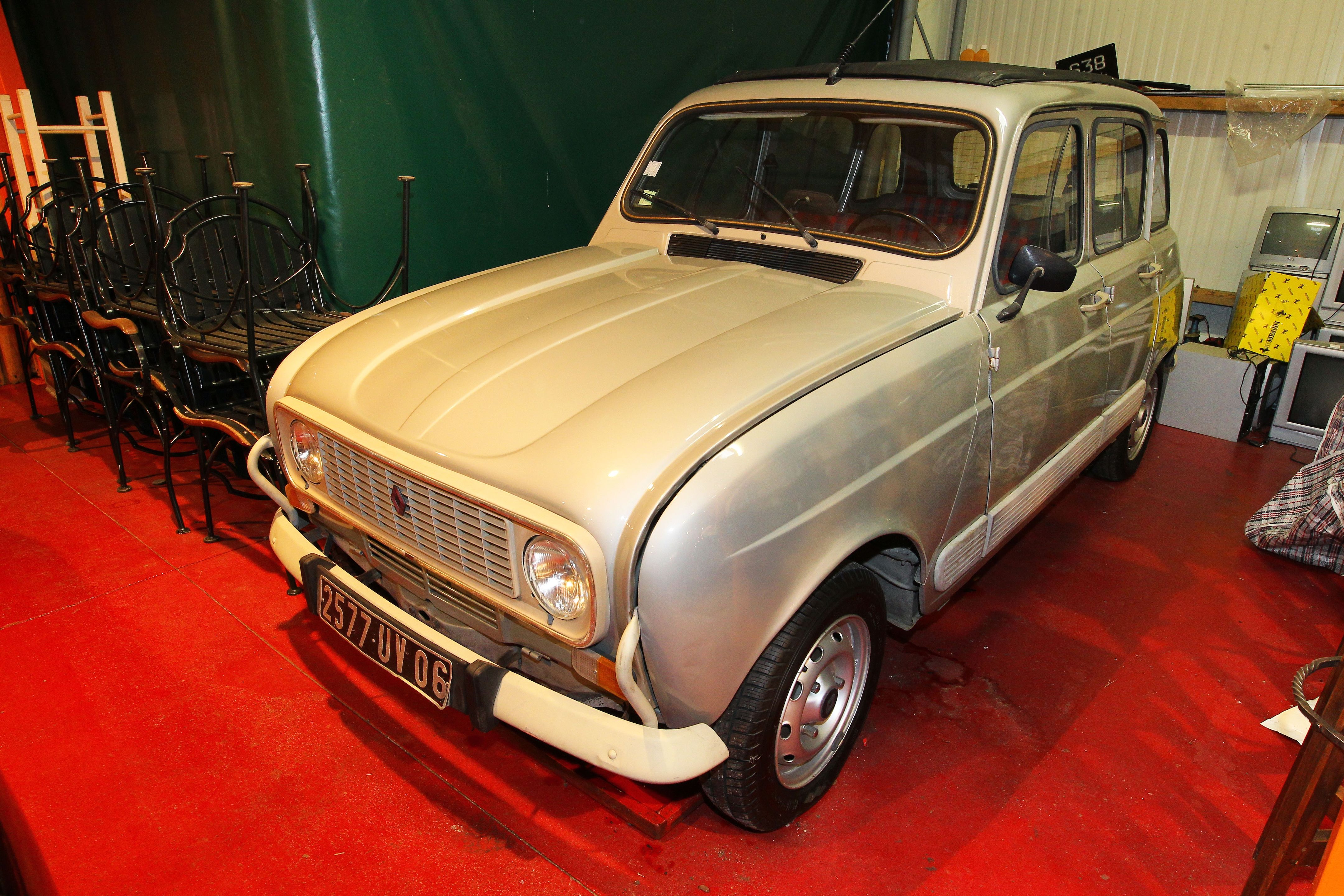 Bonhams Cars : Même propriétaire depuis 1983,1980 Renault R4