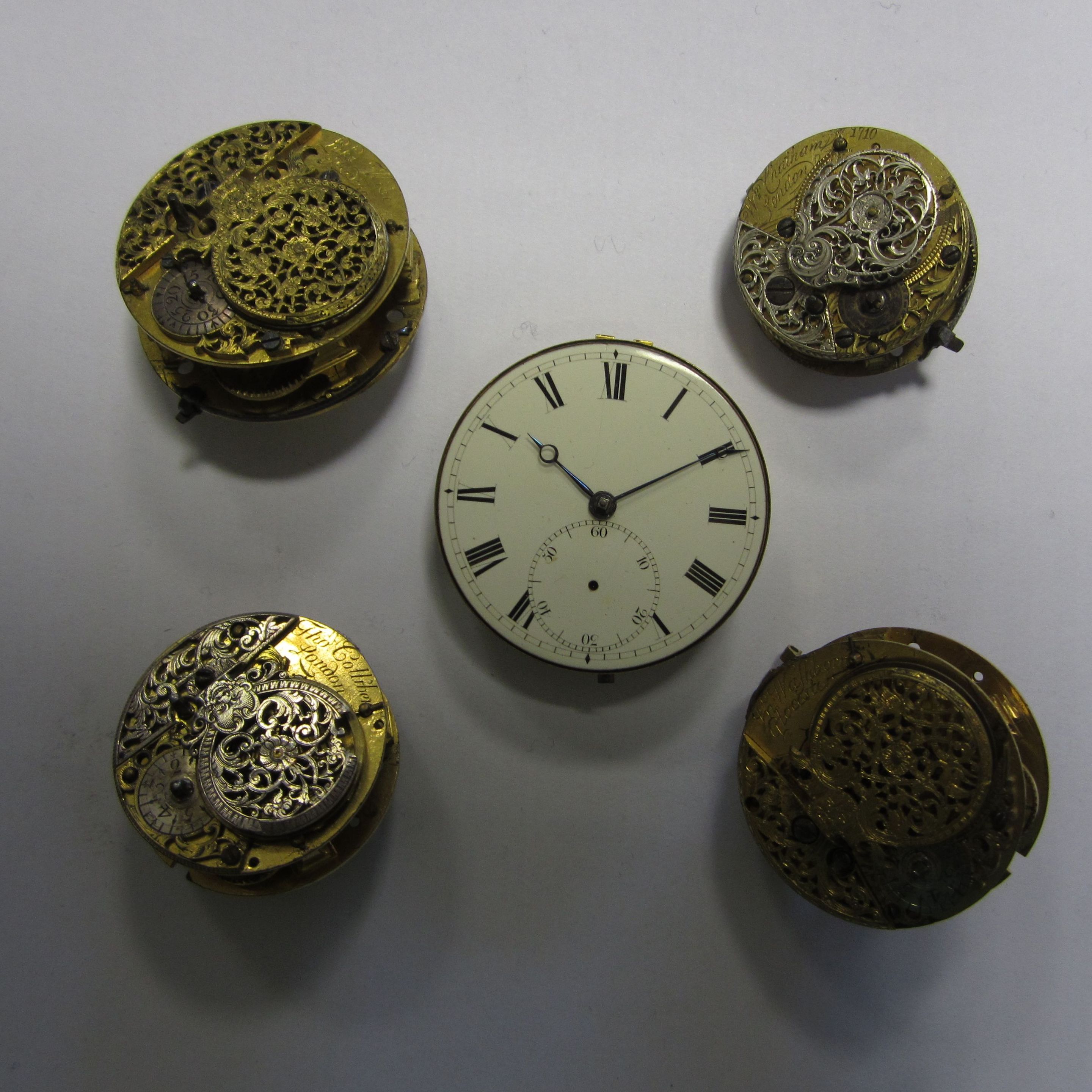 Bonhams : A lot of five pocket watch movements (AF)