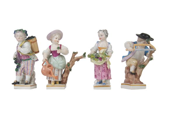 Bonhams : Four small Meissen pastoral figures, early and mid 19th century
