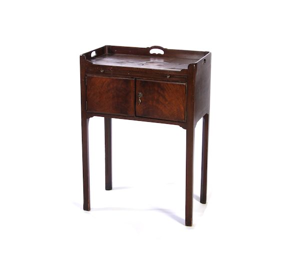 Bonhams : A Scottish walnut bedside cabinet1920s, attributed to Whytock ...