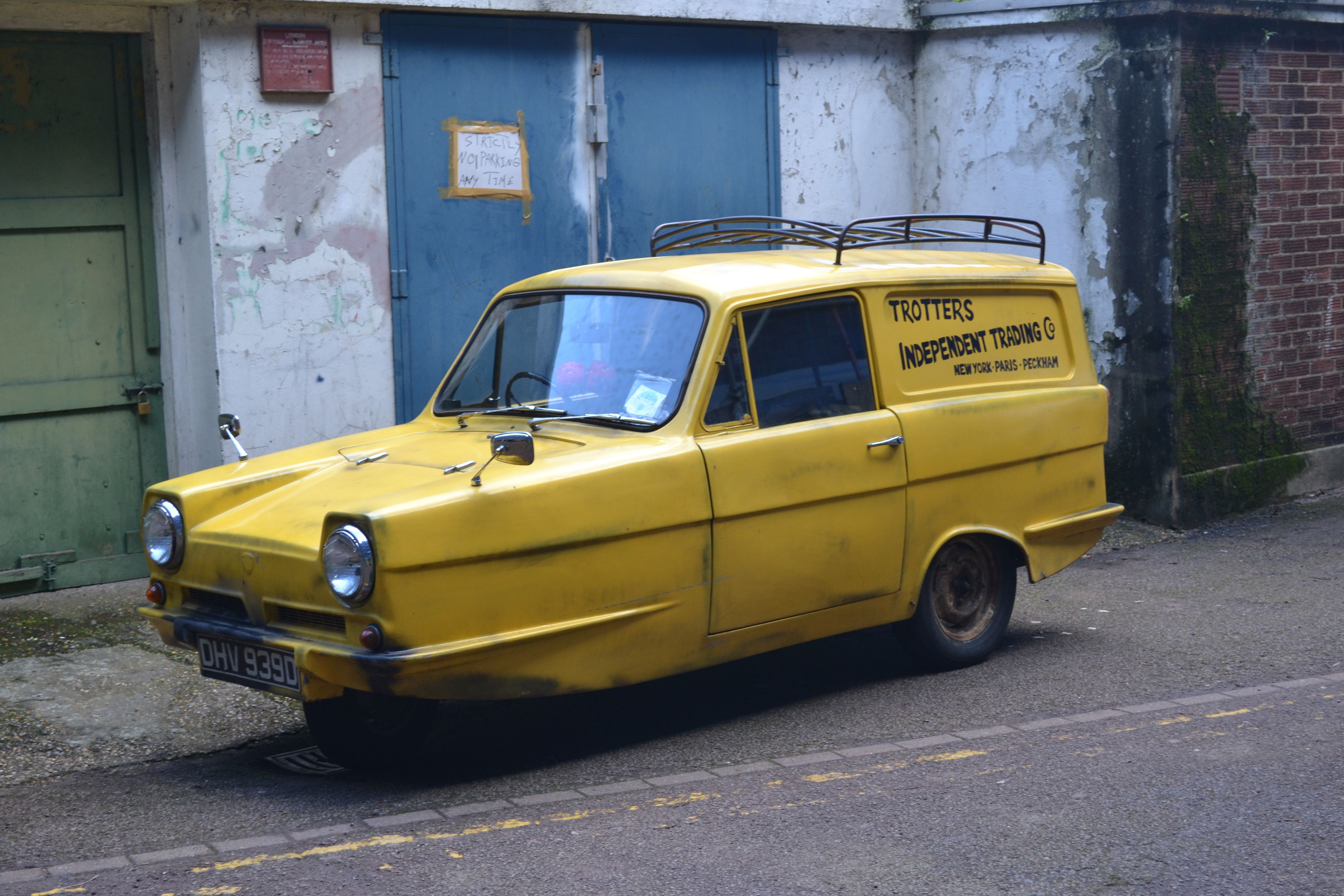 Bonhams Cars : 1966 Reliant Regal Van 'Only Fools and Horses' Replica ...