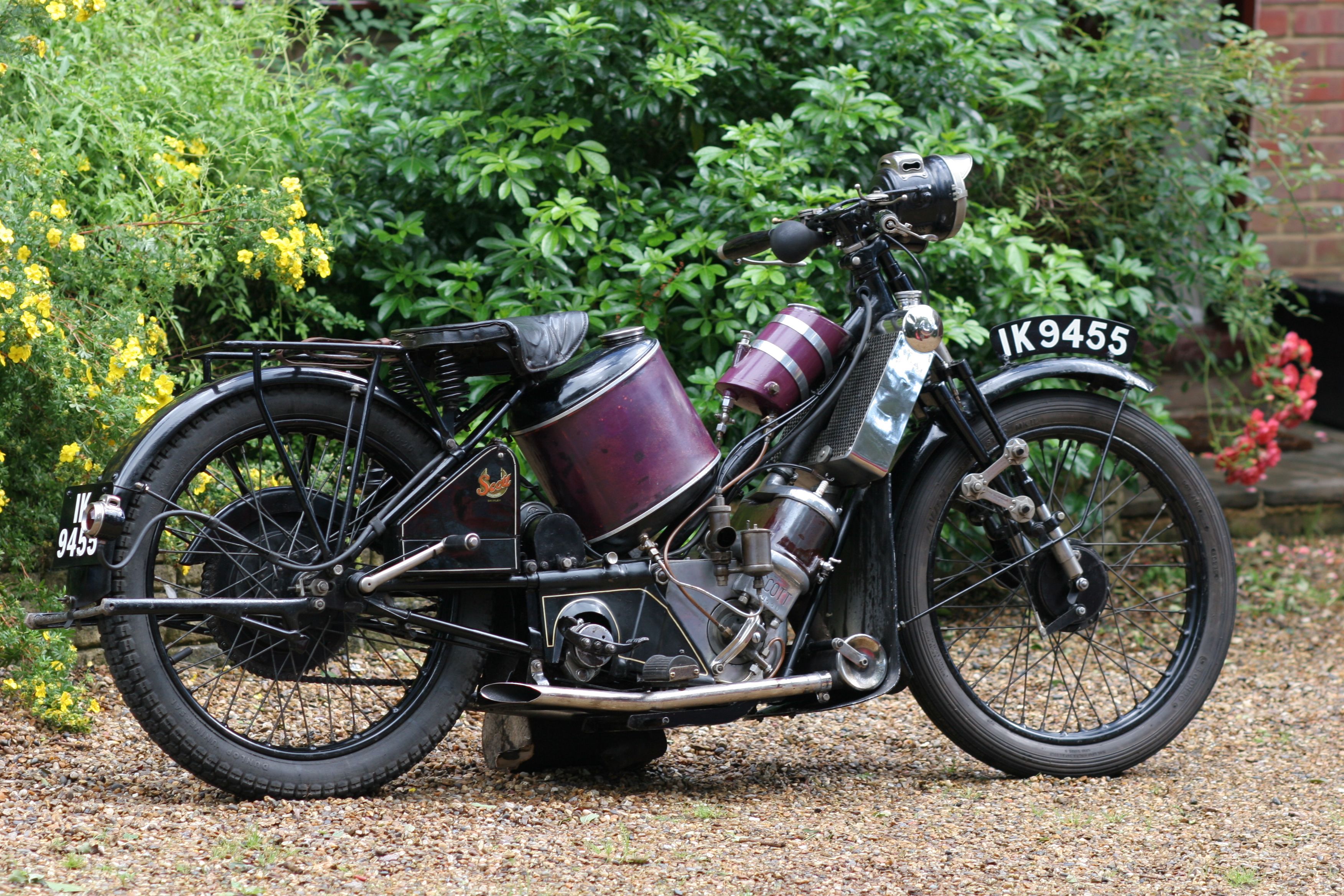 Bonhams Cars : 1926 Scott 498cc Super Squirrel Frame no. 2185 Engine no ...