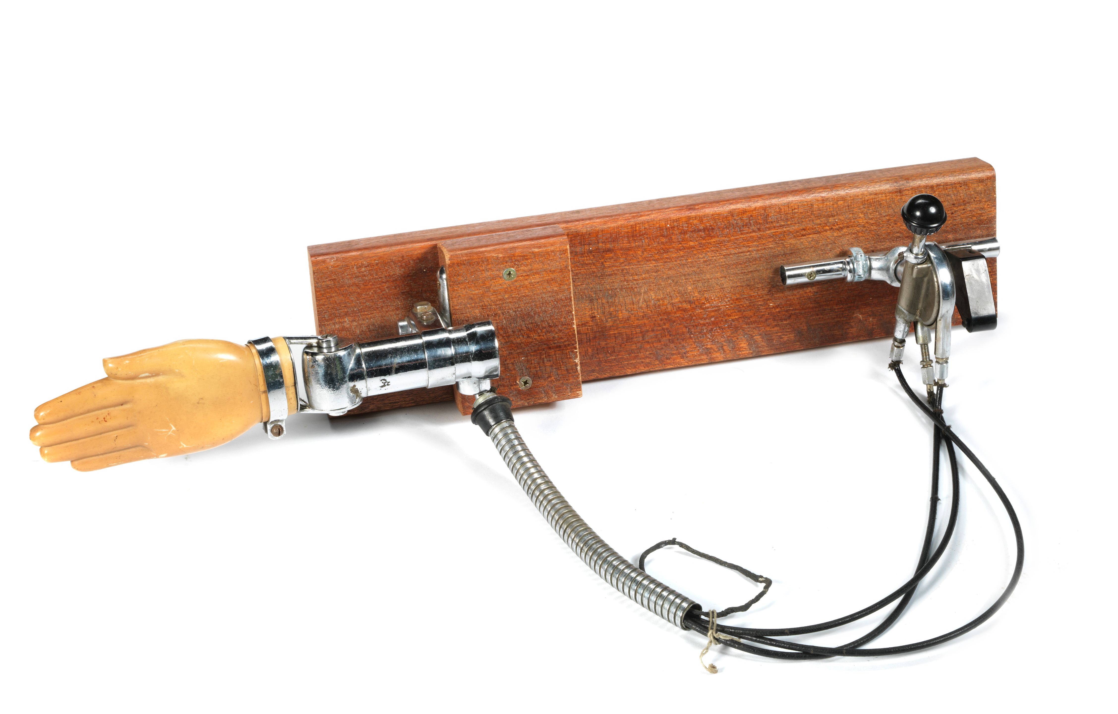 Bonhams Cars : A Birglow 'Auto-Signal' hand indicator, 1920s,