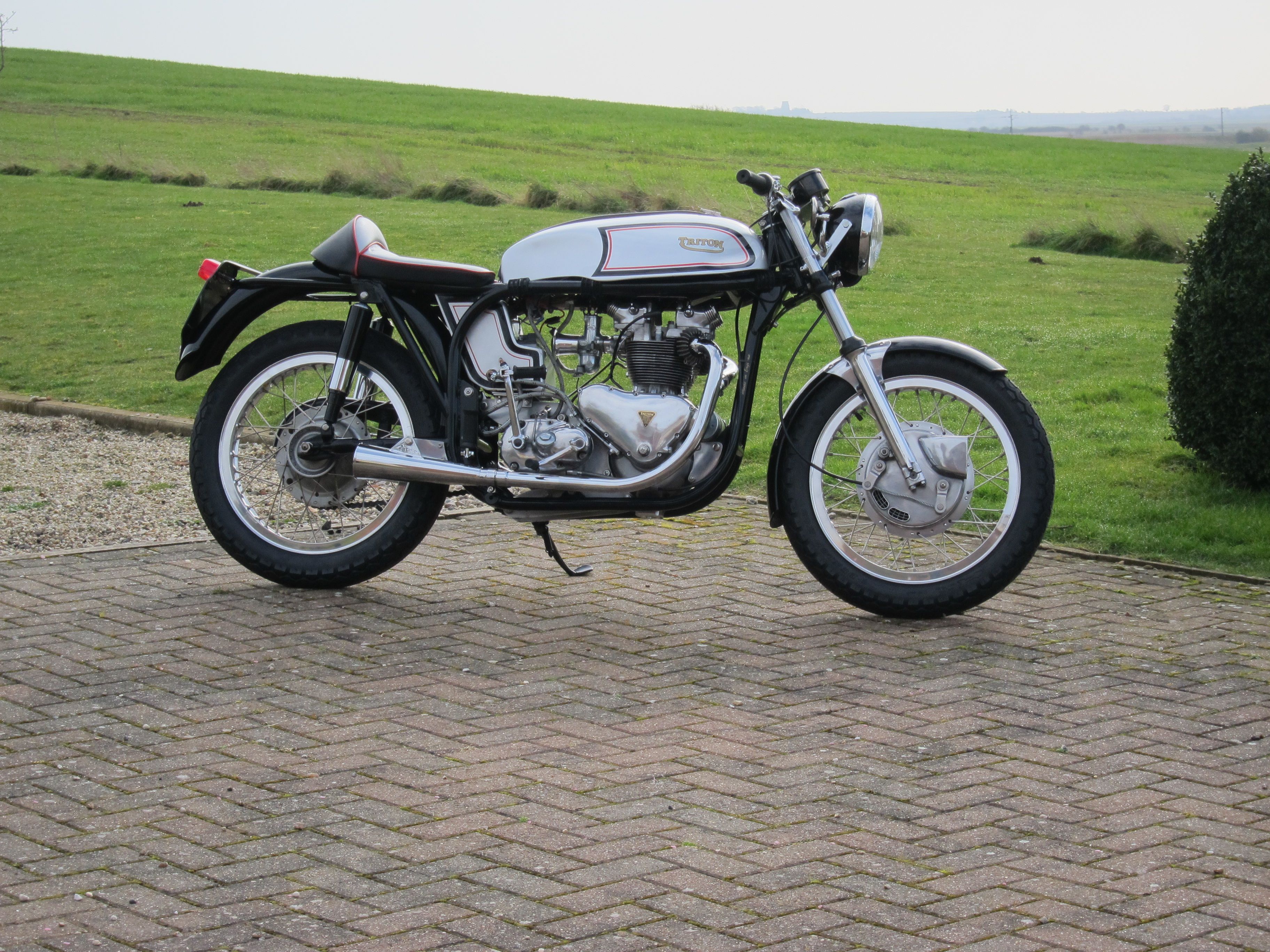Bonhams Cars : 1970 Triton 500cc 'Café Racer' Frame no. L122 67663 ...