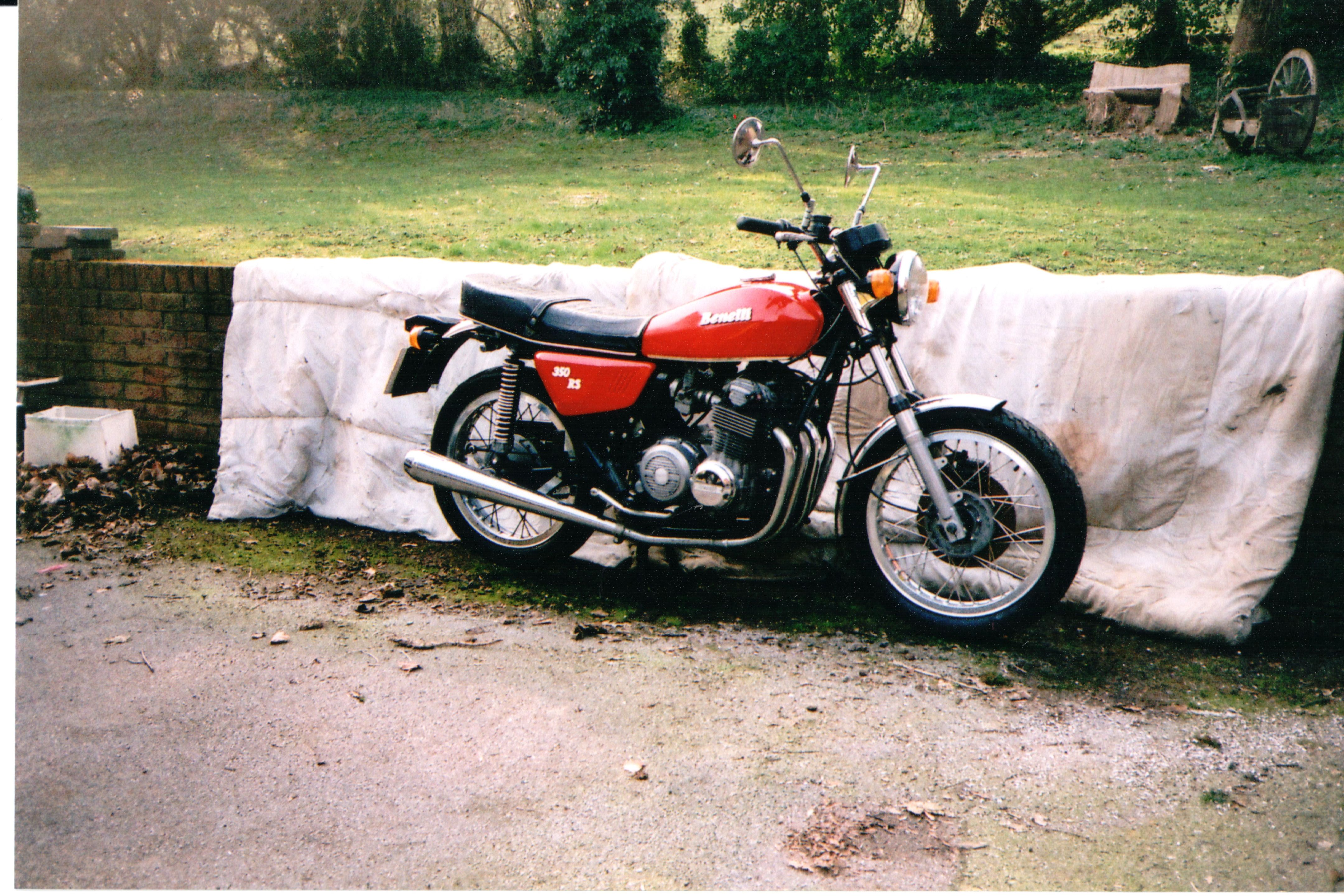 Bonhams Cars : 1980 Benelli 350cc 350RS Frame no. 11626 Engine no. 14299