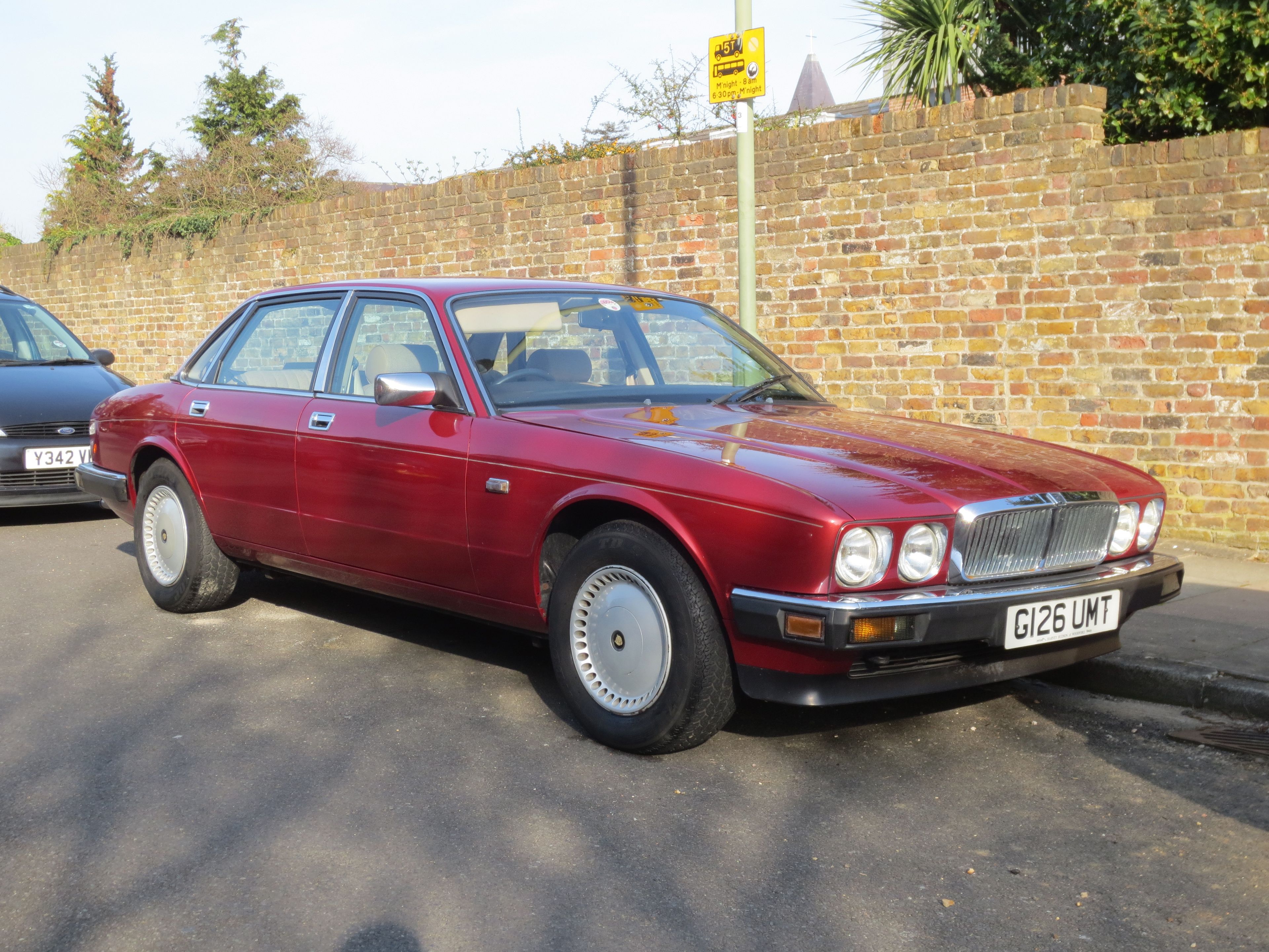 Bonhams Cars : Circa 13,000 miles from new,1989 Jaguar XJ40 2.9-Litre ...