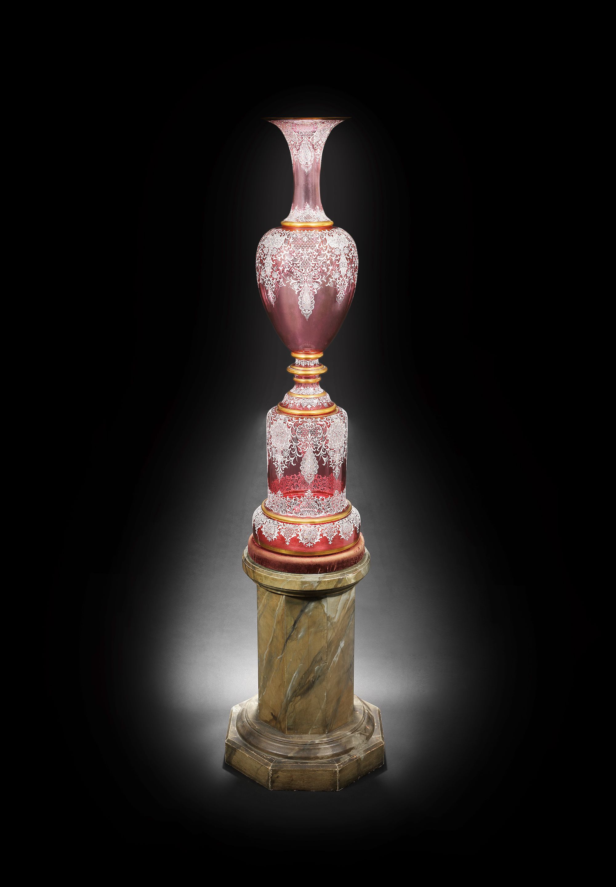 Bonhams : A massive pale ruby gilded and enamelled vase, late 19th century