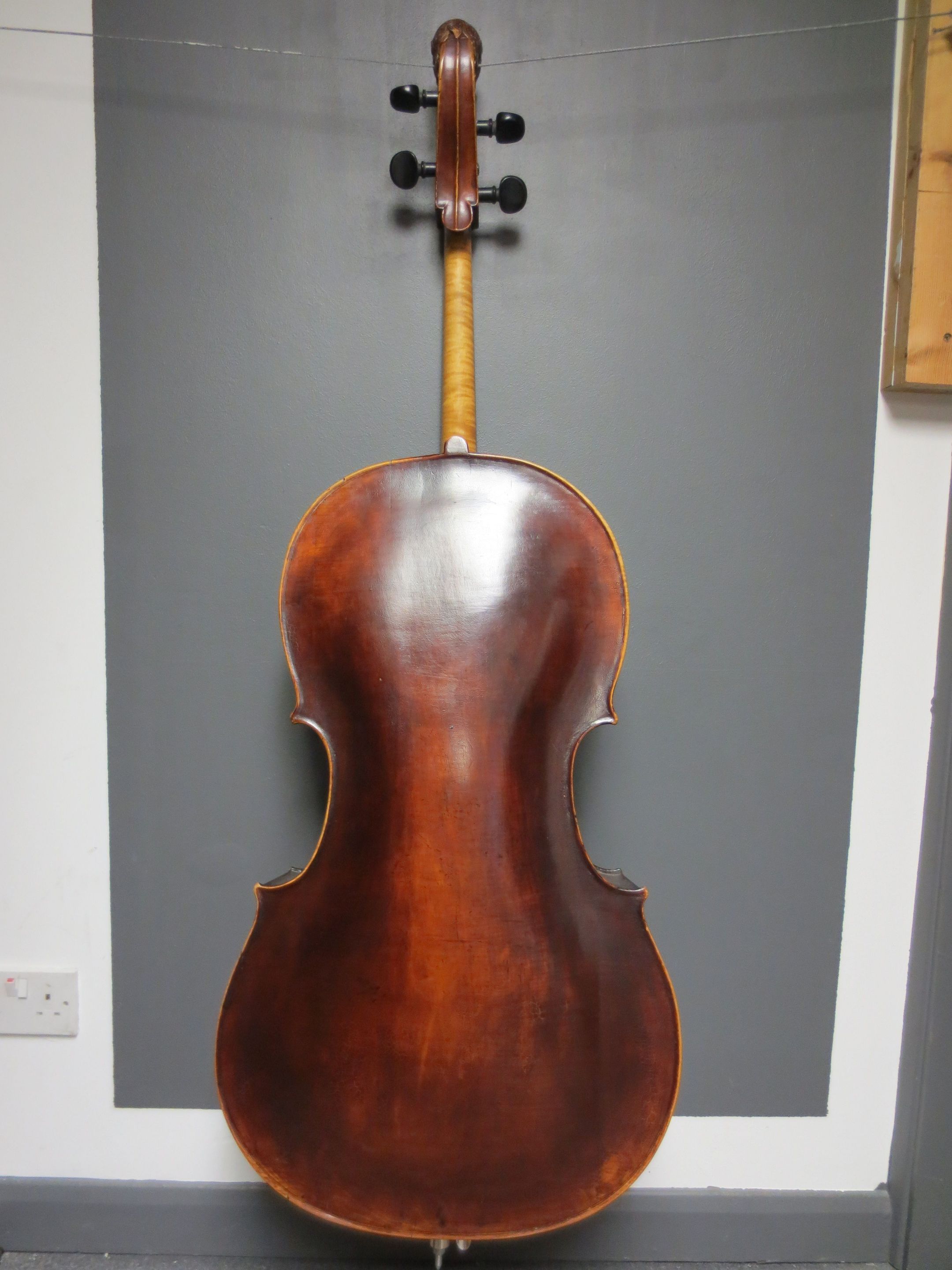 Bonhams : A German Cello circa 1880 (2)