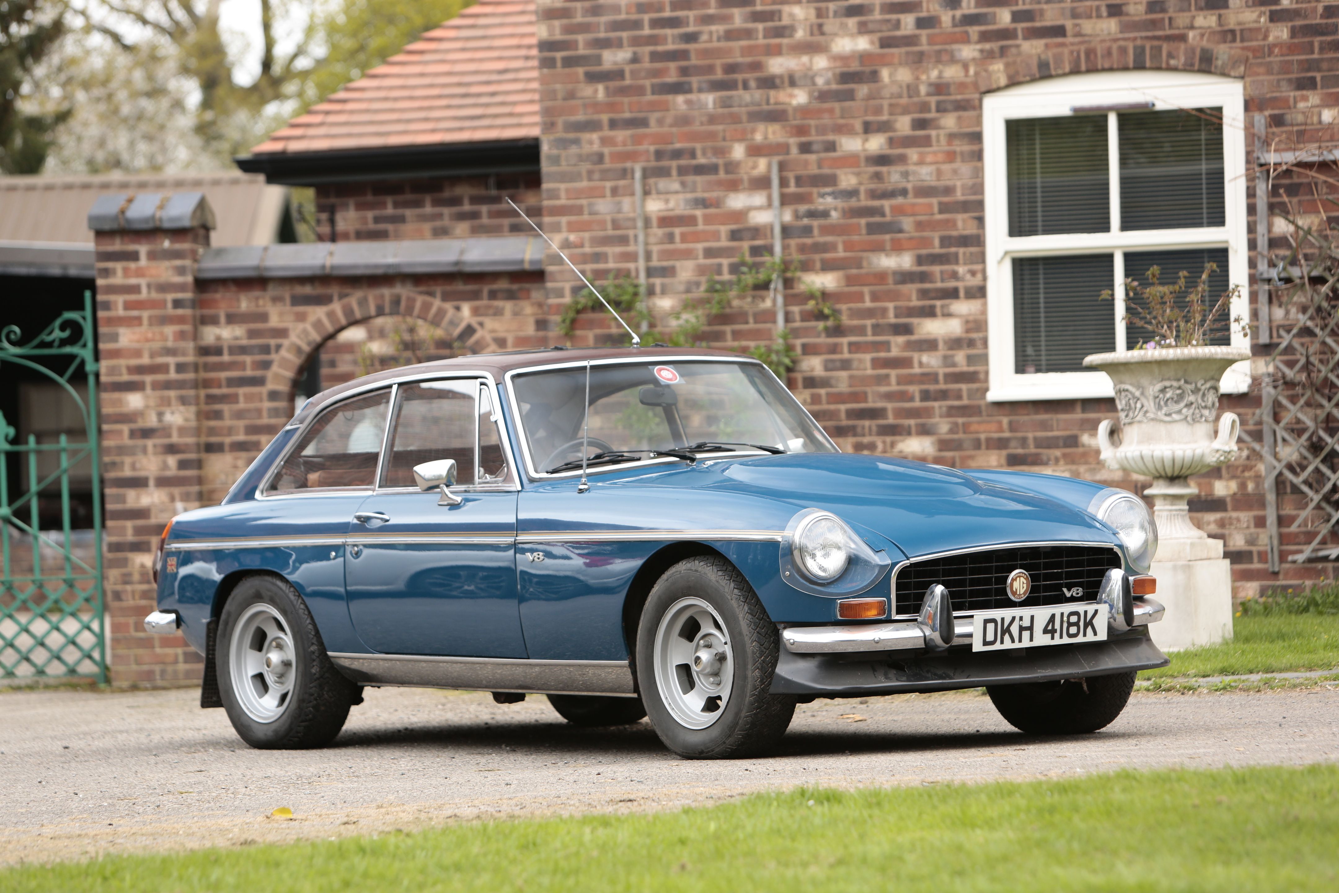 Bonhams Cars : 1971 MG B GT V8 Coupé by Costello Chassis no. GHD5-2599819G Engine no. 18V582-H328