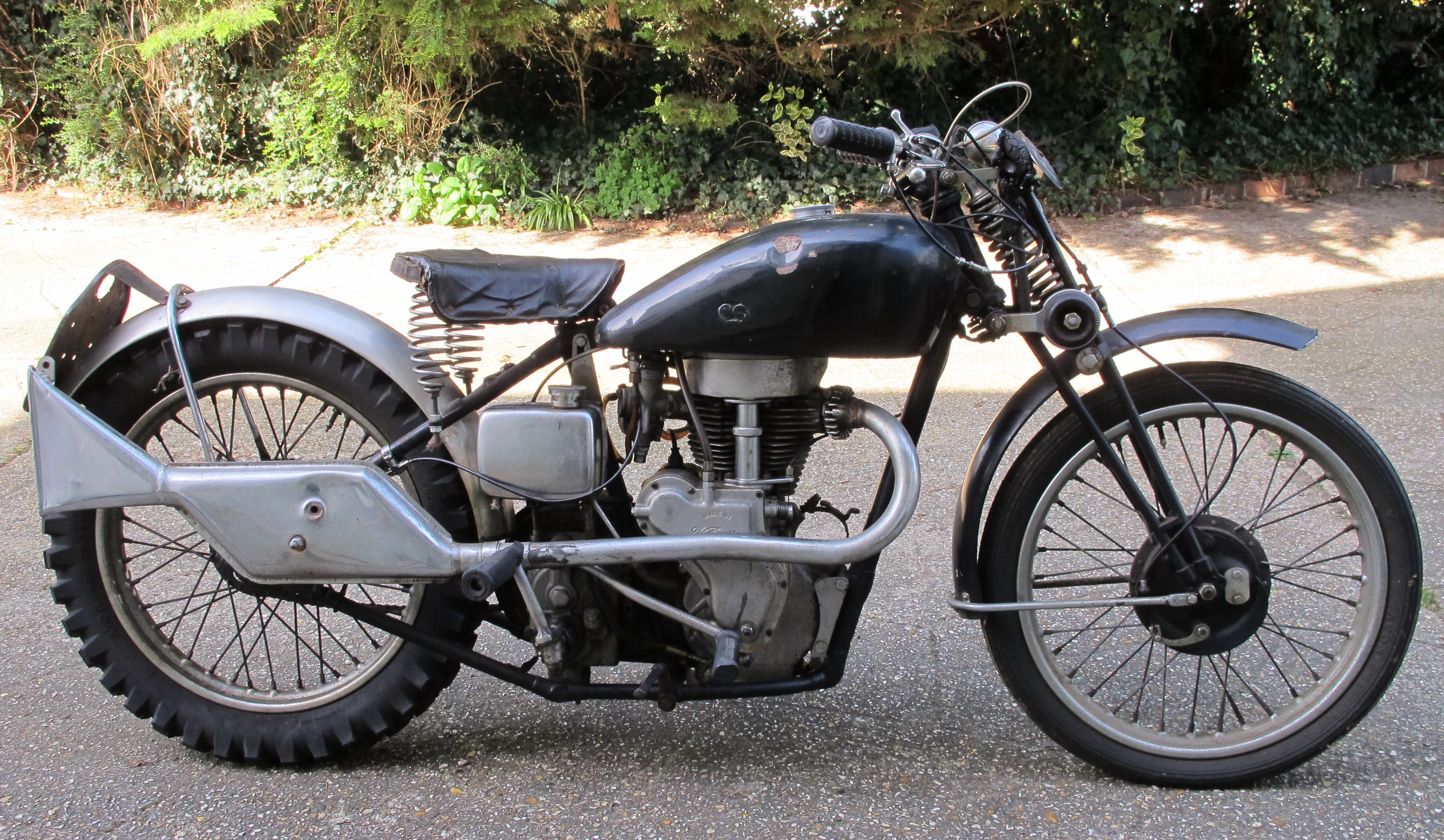 Bonhams Cars : From the Basil Keys Collection,1937 Velocette 349cc MAC ...