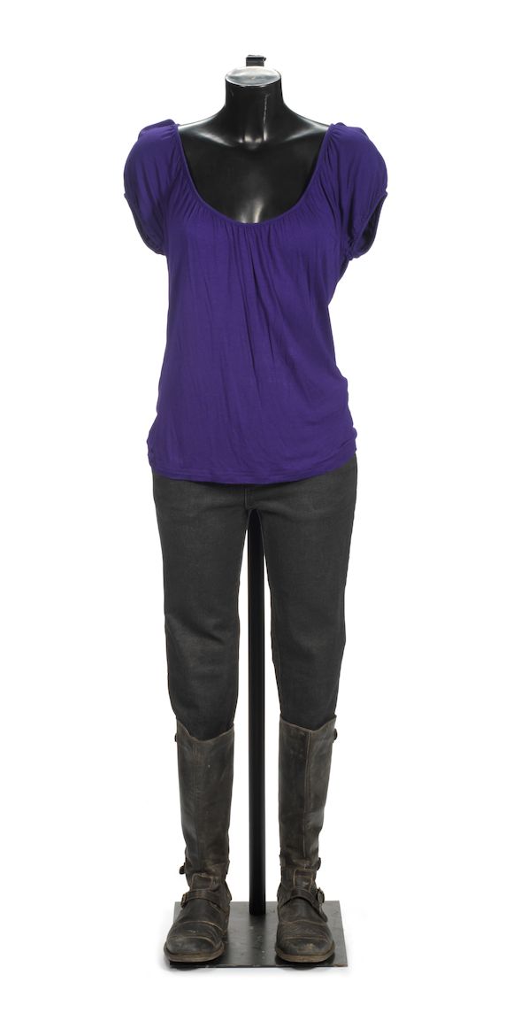 Bonhams : Torchwood, Series 3, Episode 5: Eve Myles as Gwen Cooper, a ...