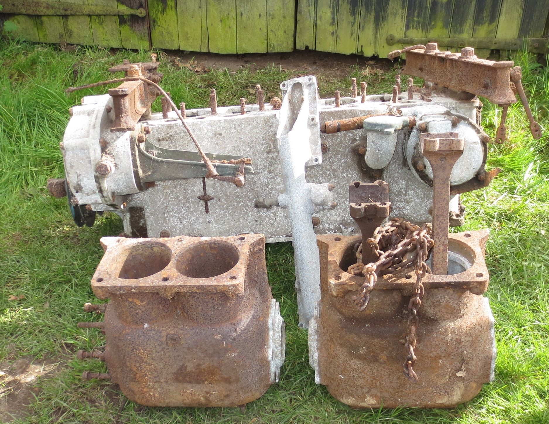 Bonhams Cars : An AEC 5 Type engine, circa 1919,