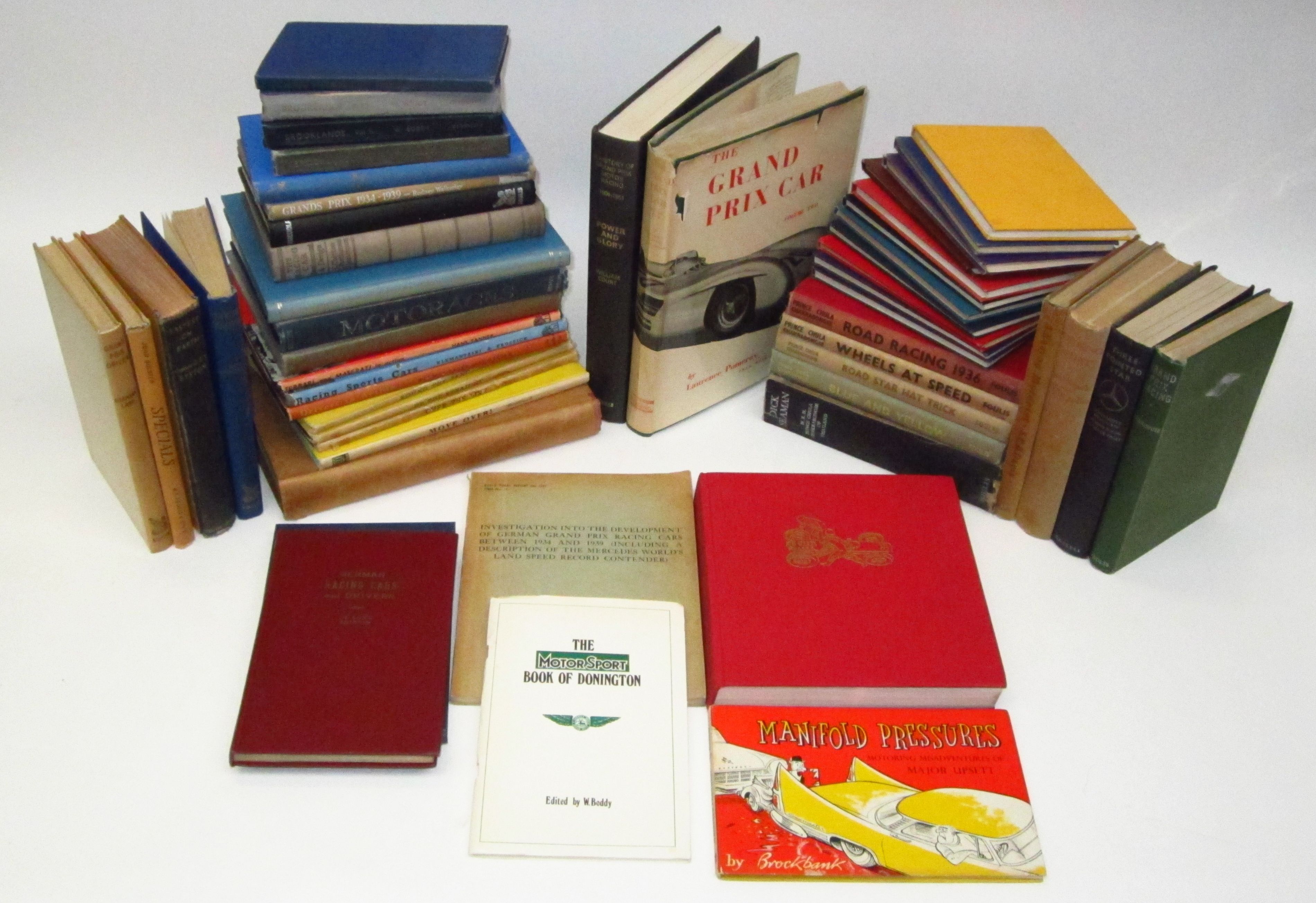 Bonhams Cars : A good collection of motor racing books,