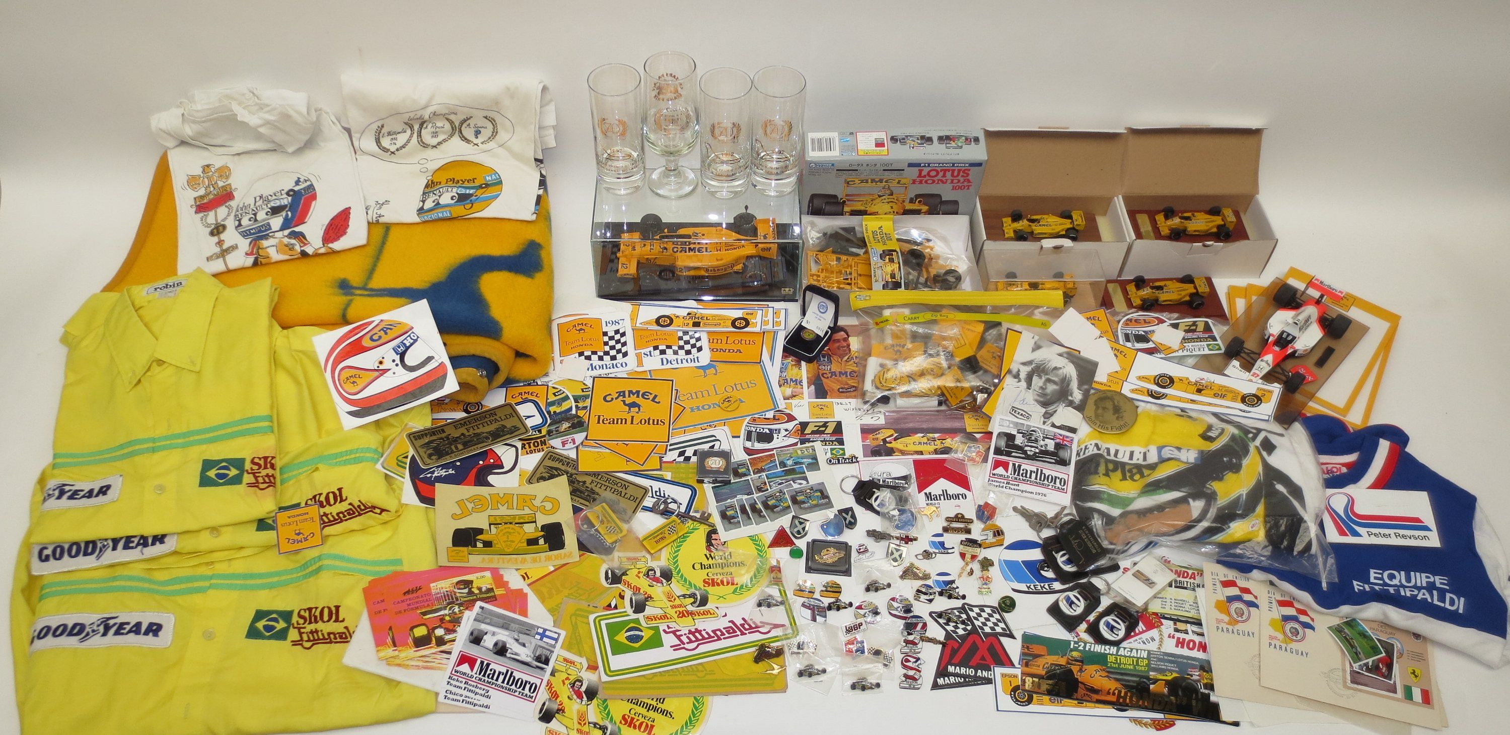 Bonhams Cars : Assorted Camel Team Lotus Honda and other Lotus race ...