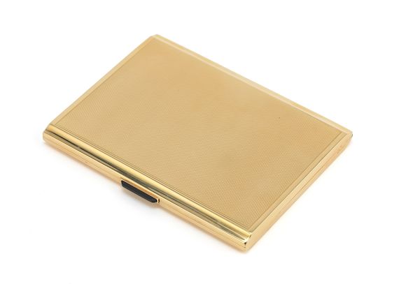 Bonhams : An onyx-set cigarette case
